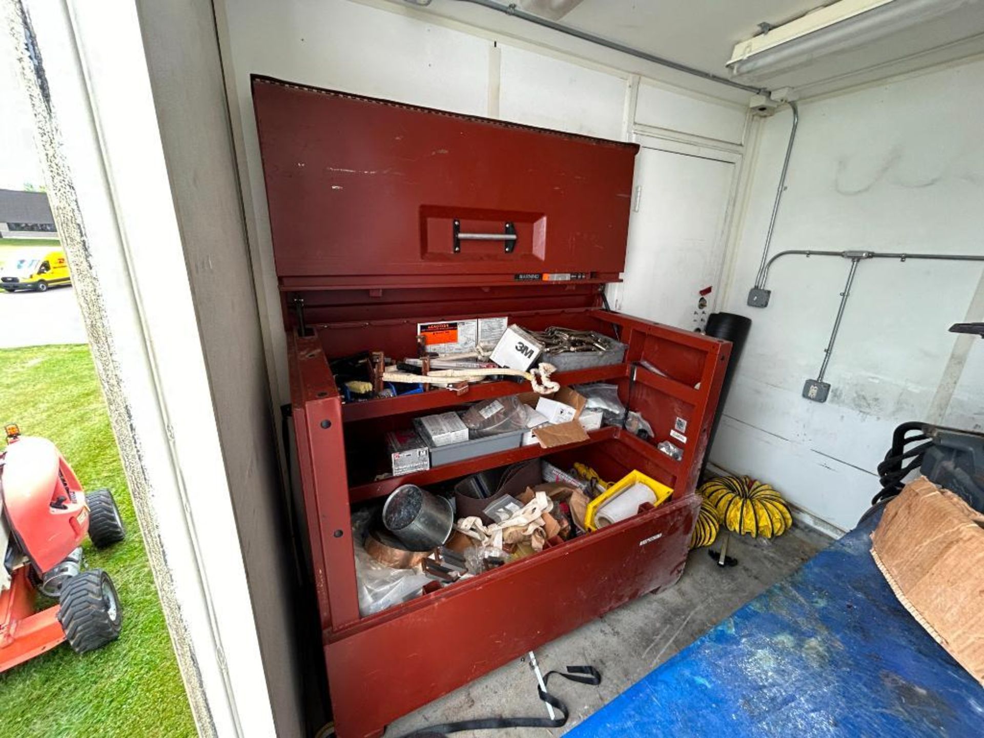 Contents of Shipping Container: Job Box, Workbench, Vise, & Electric ...
