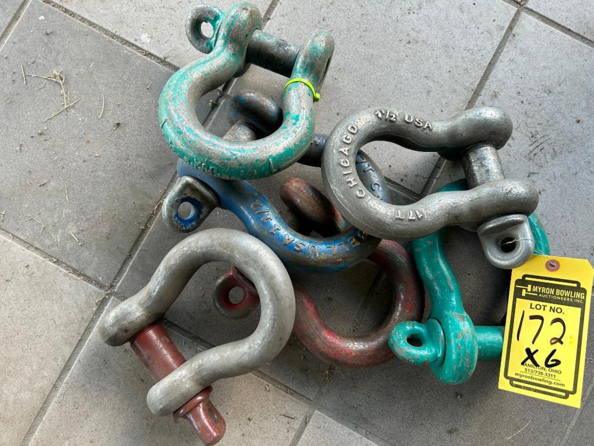 { Group of lots: 171, 172, 173, 174, 175 } (6) Shackles, 17T WLL