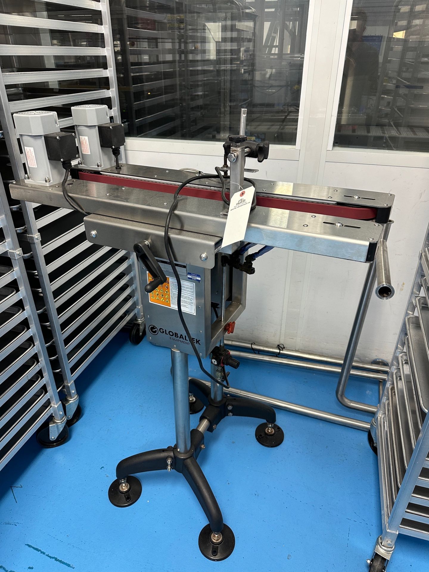 Globaltek Model TRA-37A 3ft Bottle Transfer Conveyor, S/N: 21378838 ...