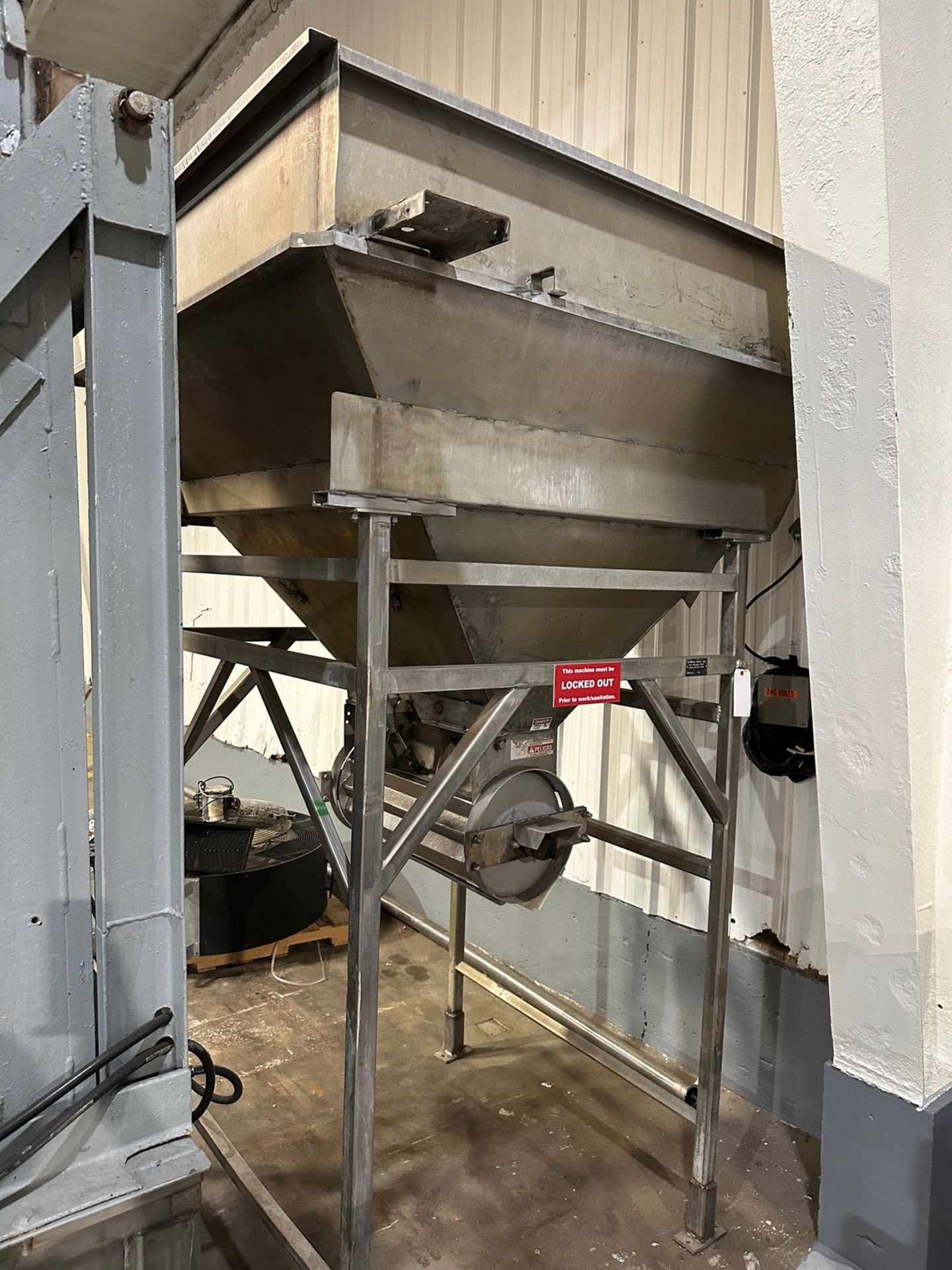 Tri-Berry Stainless Steel Hopper with Discharge Drum (Approx. 6' x 64 ...