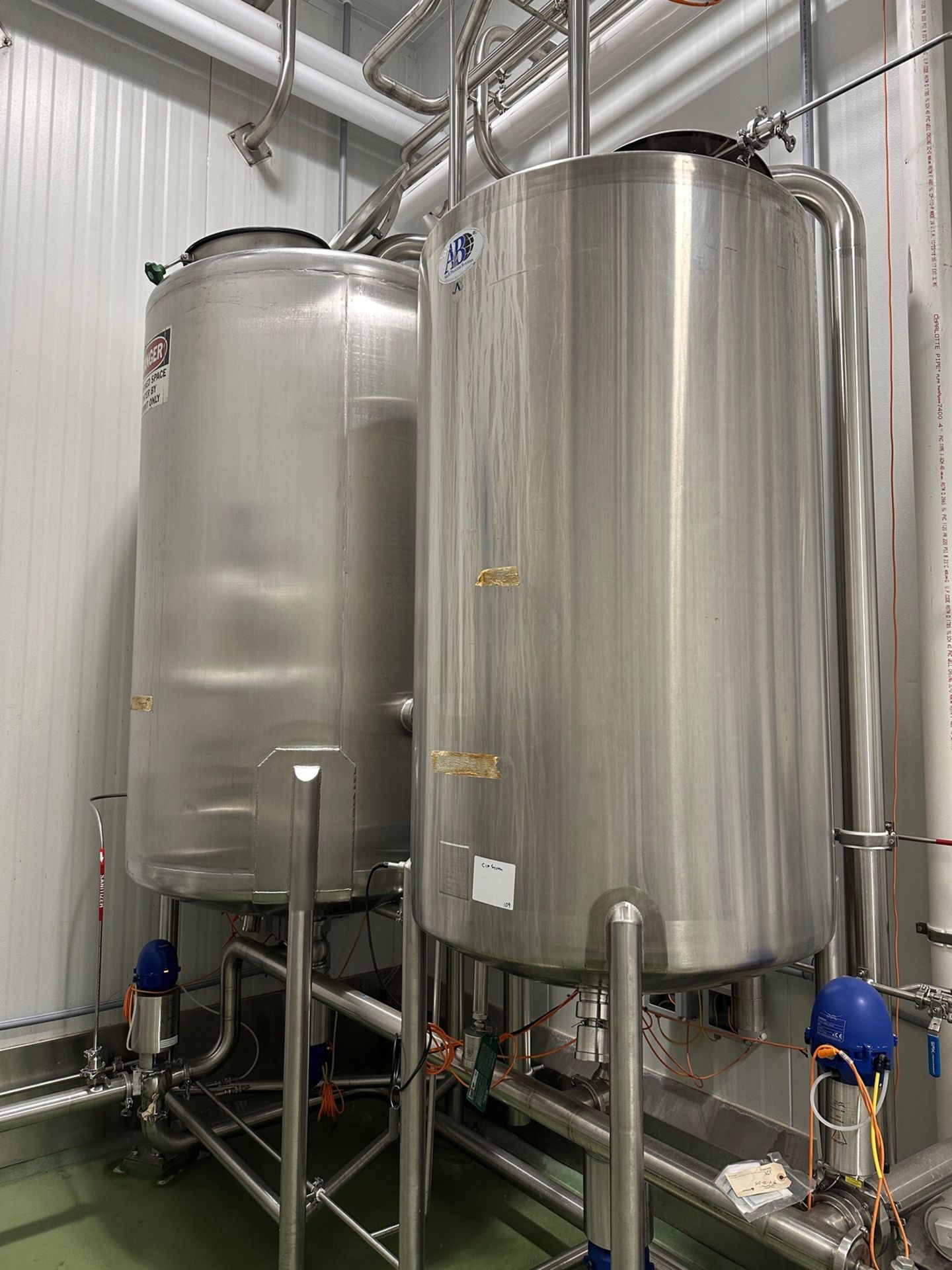 A&B Process Two Tank CIP System, with 300 Galand 500 Gal Stainless ...