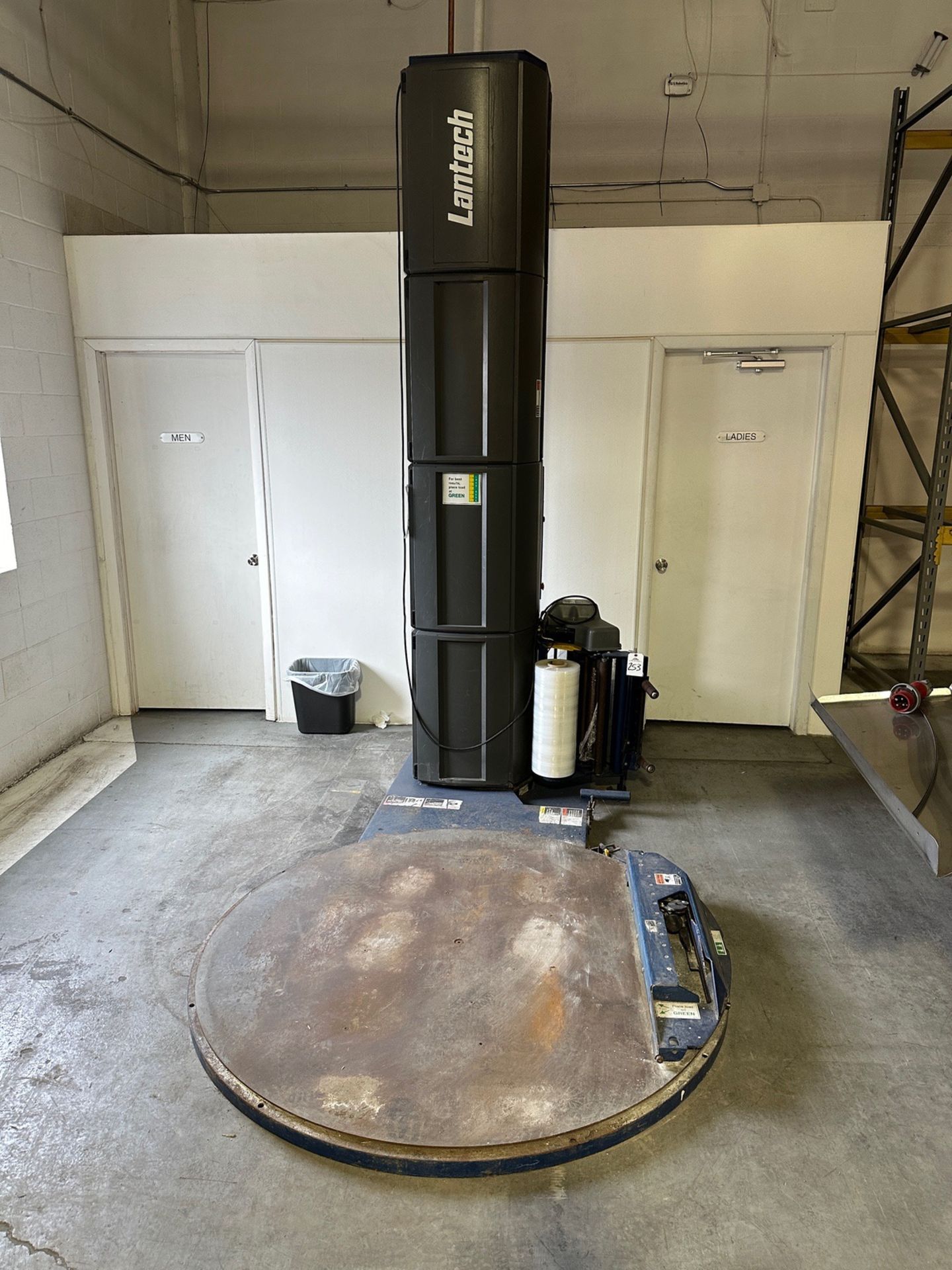 Lantech Pallet Wrapper - Model Q300XT | Required Rigging and Loading ...
