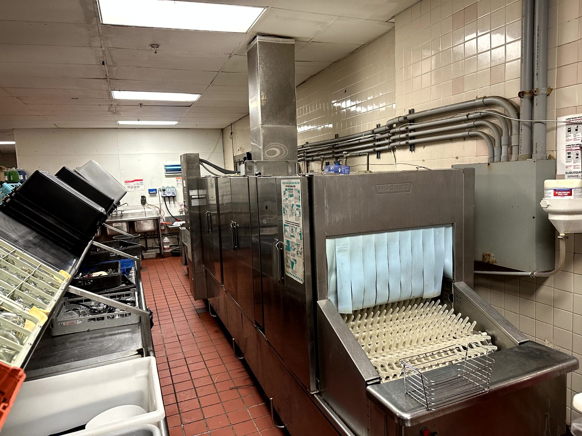 Hobart Pass Thru Dishwasher w/ Booster #FT900 SN:27-1158-311 (See Pic ...