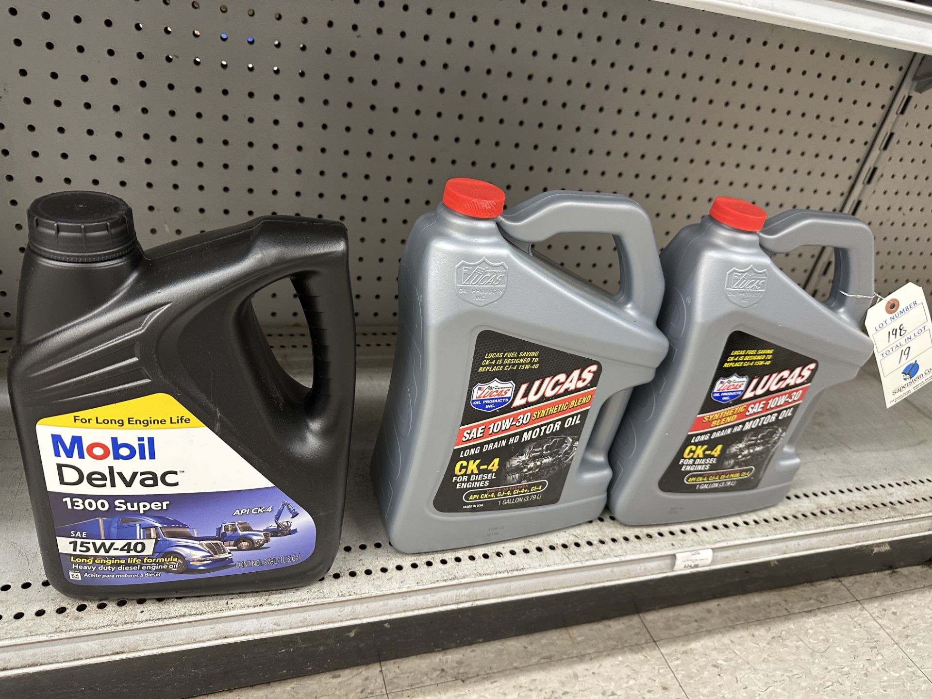 (19) Gallons of Shell, Cam2, Mobil & Lucas T4, T5, T6, Delvac 15-40 ...