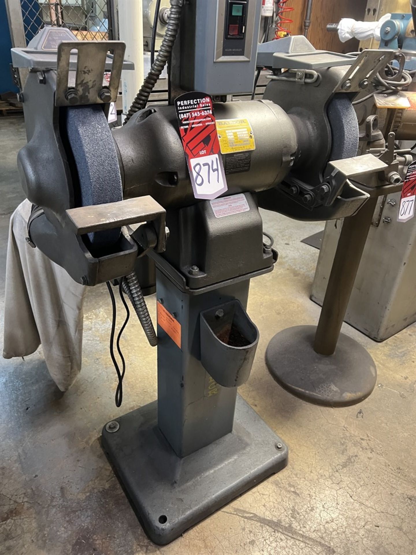 BALDOR 1217W Dual End Grinder, 2 HP, 1720 RPM (Machine Shop)