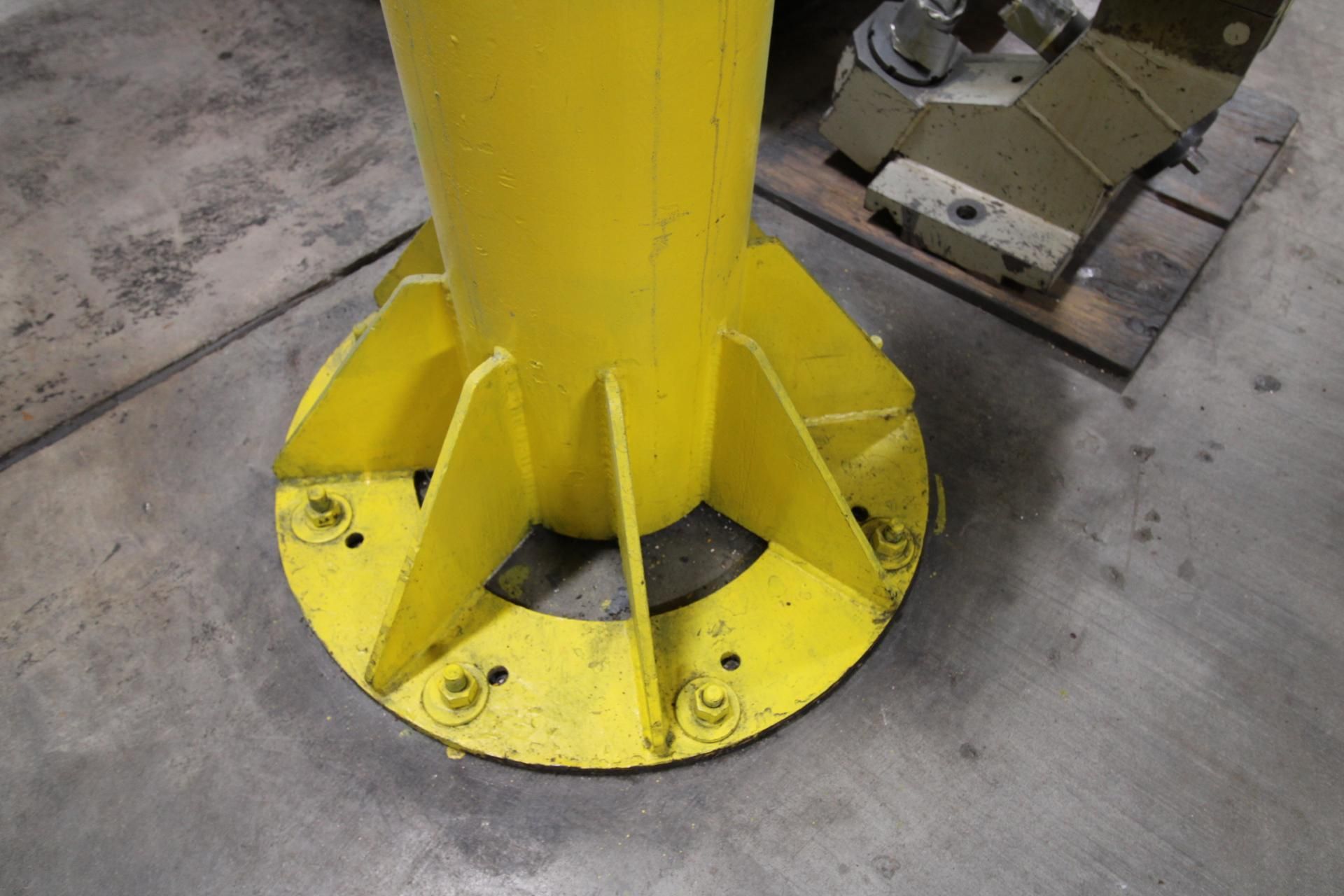 PEDESTAL CRANE, 1/4 T. CAP., w/ Aro 1 T. air hoist, approx. 8' under ...