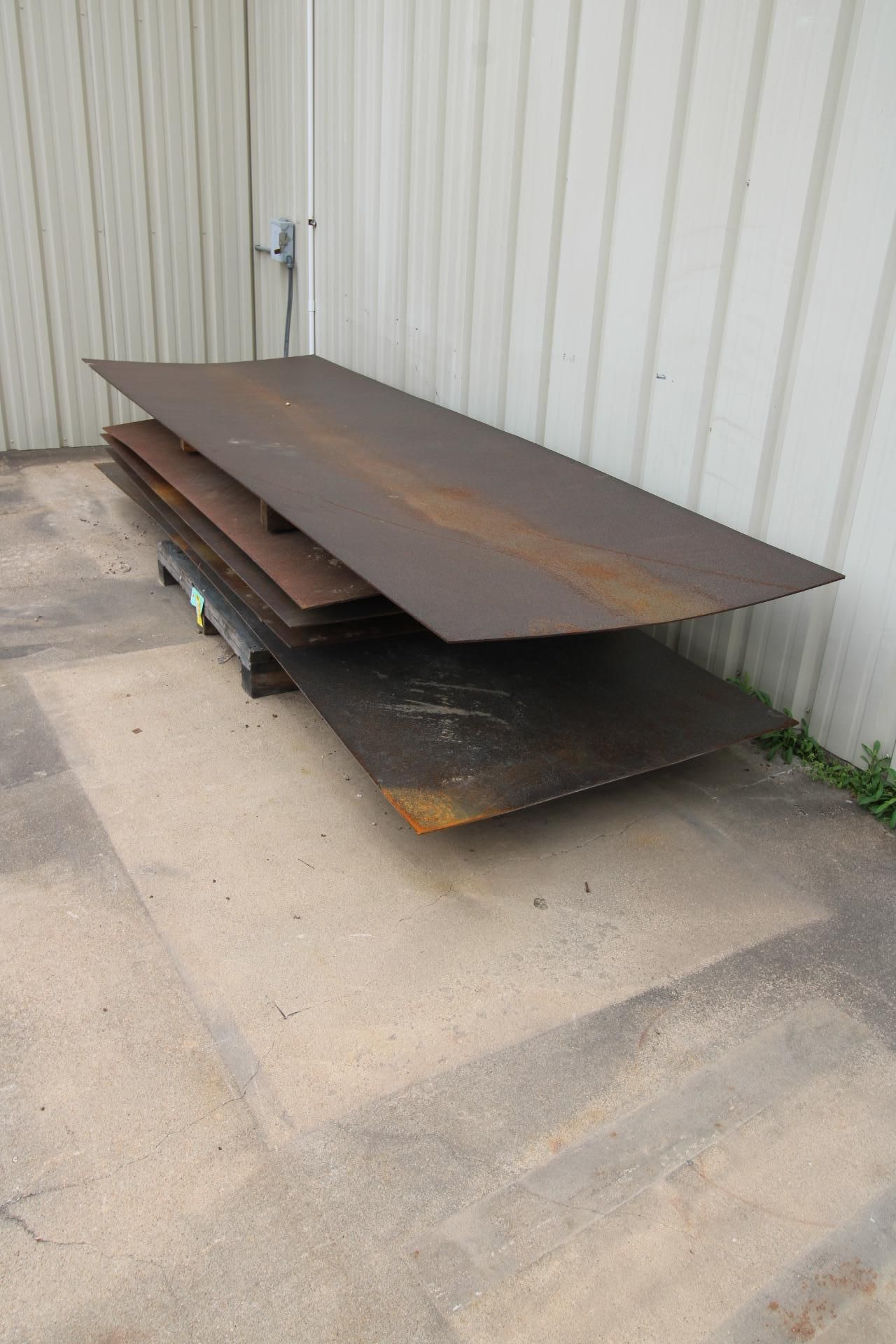 LOT OF LONG PLATES (5), 1/4" x 48" x 6' to 8'