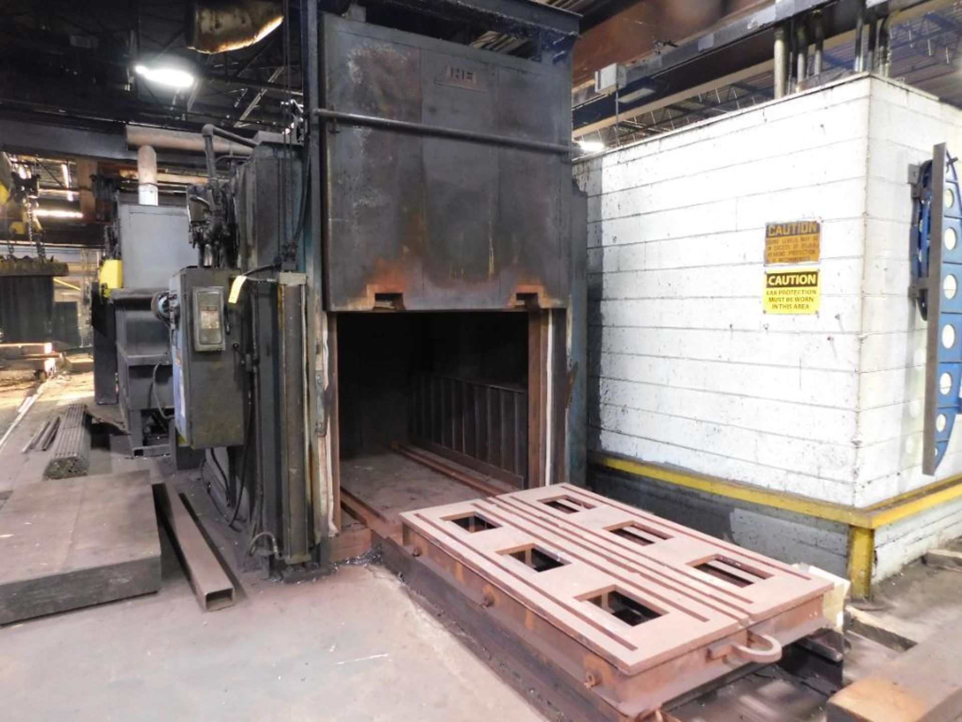 IHEI 1000°F Industrial Heat Treat Furnace, 9' L x 10' W x 12' H (approx ...