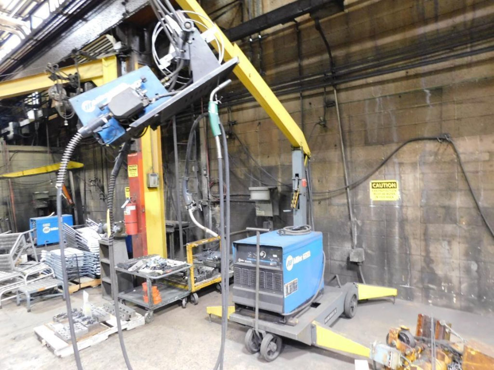 Miller Deltaweld 652 650 AMP Welding Power Source w/70 Series Wire Feed ...