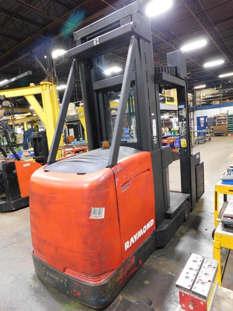 Raymond 3,000 Lb. Electric Swing Reach Turret Truck Model SA-CSR30TT, S ...