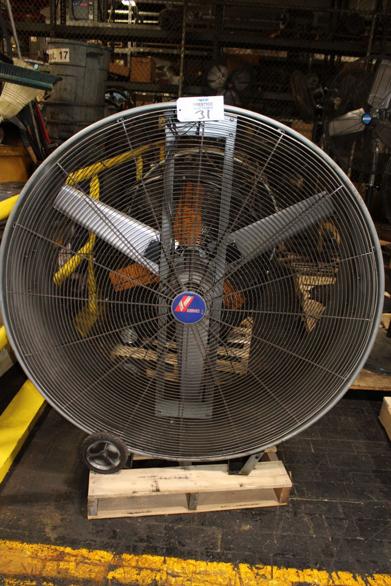 Lot of Heavy Duty Shop Fans, Including (4) Rolling Drum Fans (2) Heavy ...