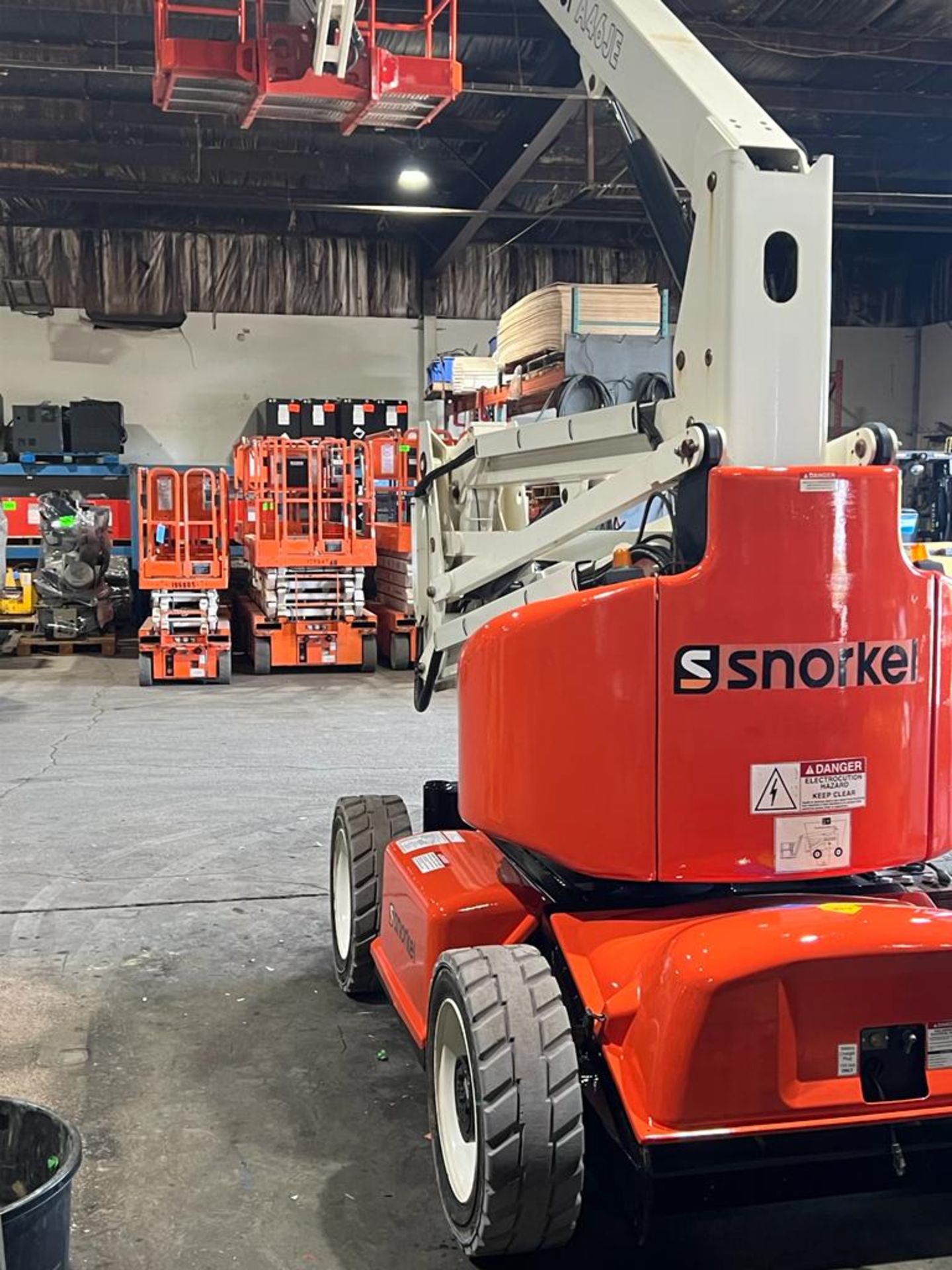 2015 Snorkel Model A46JE Electric Articulating Boom Lift with 46' high ...
