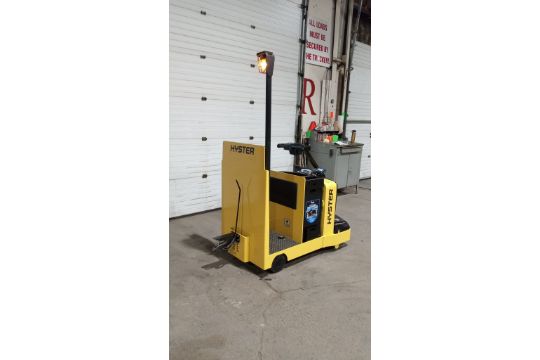 2018 Hyster Ride On Tow Tractor - Tugger / Personal Carrier with 24V ...