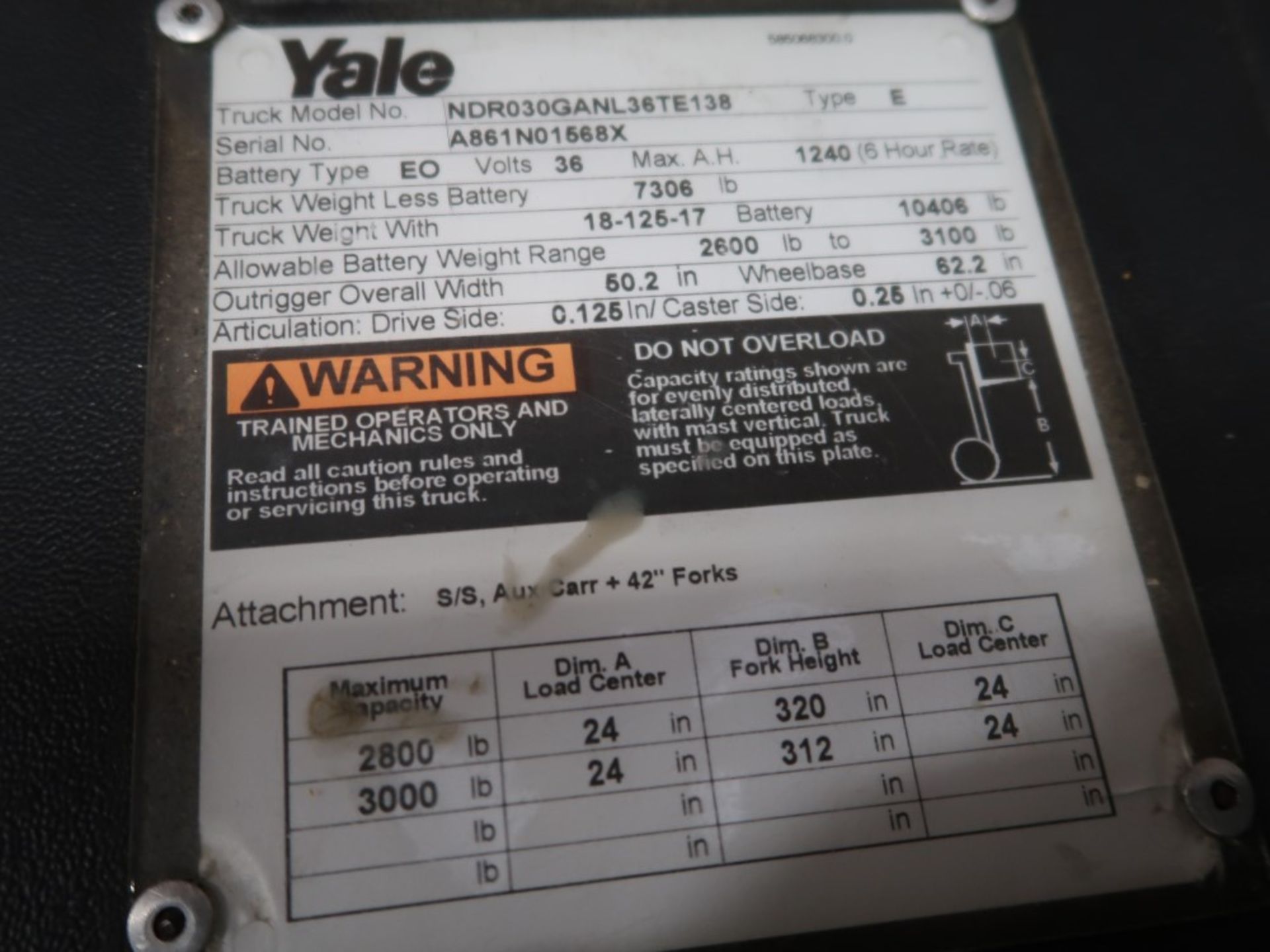 Yale Model NDR030GANL36TE138 Electric Stand Up Reach Truck S/N ...