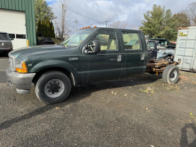 2001 4-Door Ford F-350 Super Duty V10 2001 4-Door Ford F-350 Super Duty ...
