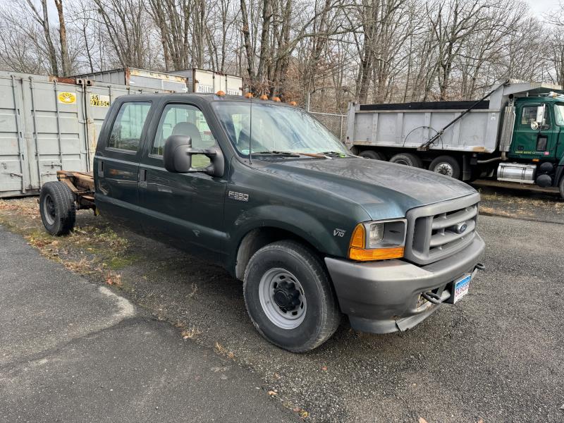 2001 4-Door Ford F-350 Super Duty V10 2001 4-Door Ford F-350 Super Duty ...