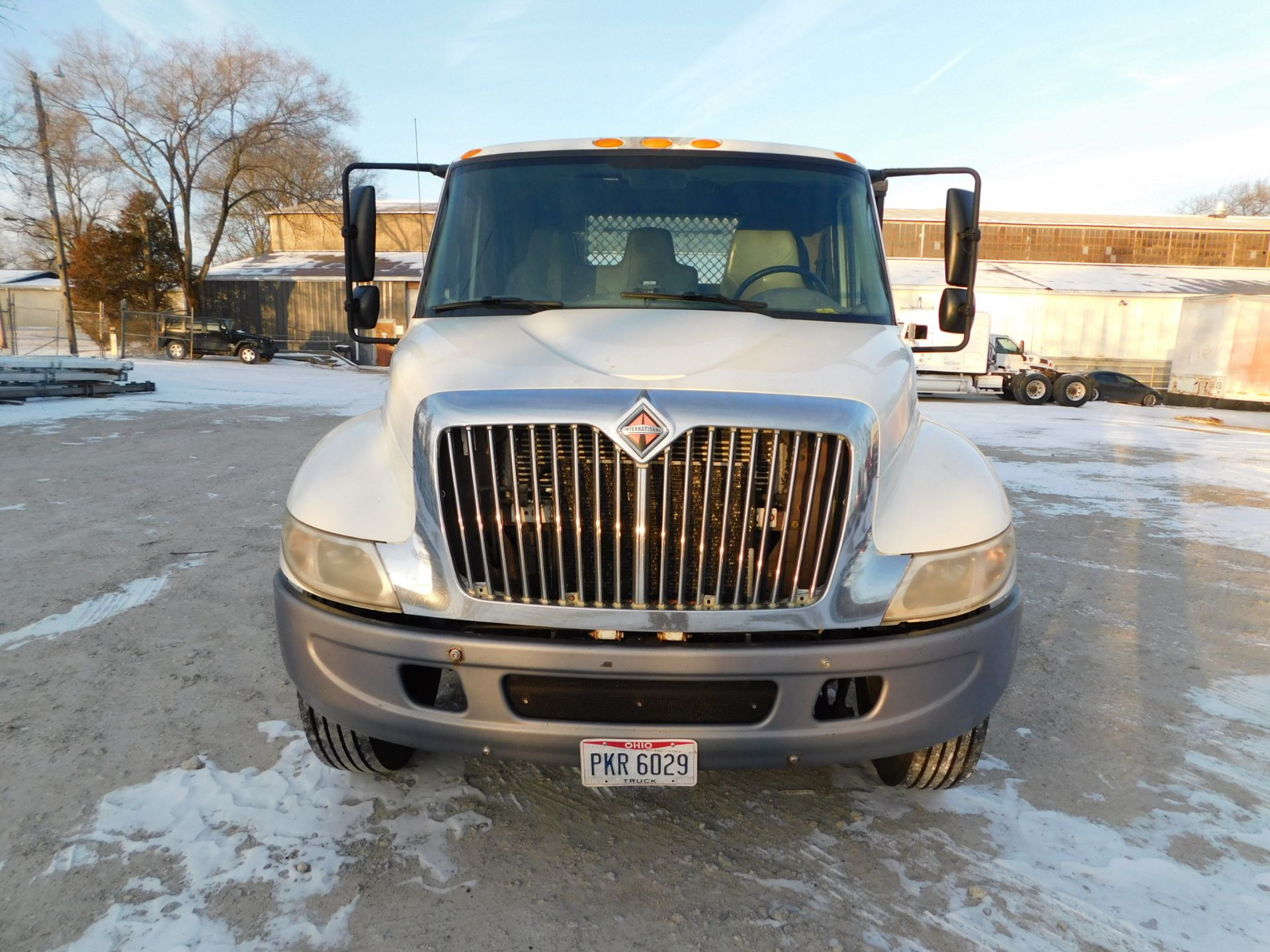 2002 International 4300 Single Axle Straight Truck, VIN ...