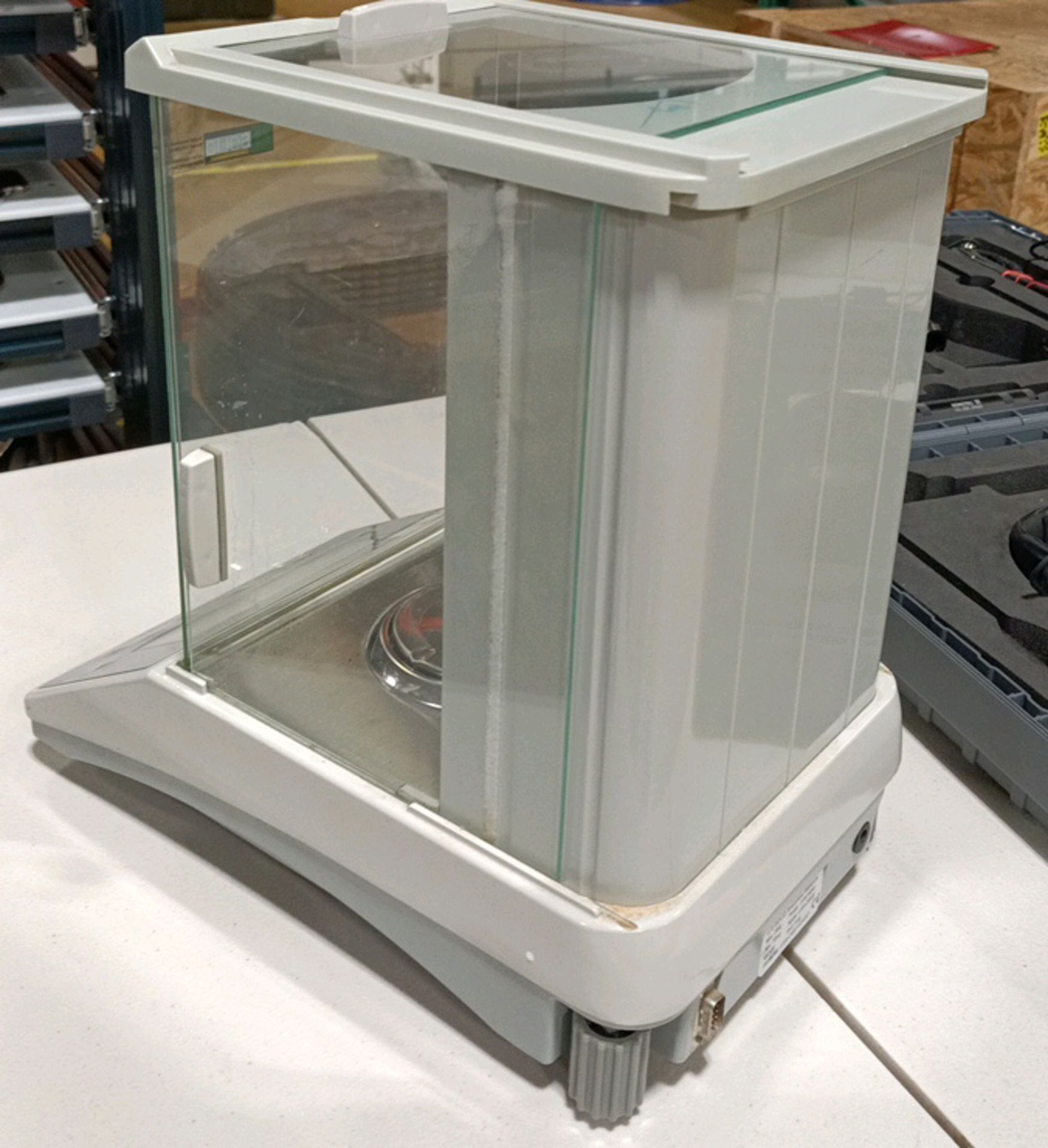 U.S. Solid Analytical Balance, M/N- USS-DBSB, S/N- USS-DBS1604061, MIN ...