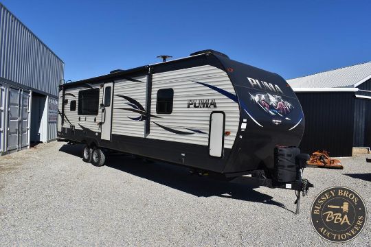 2019 Palomino Puma 32 FT Camper, Bumper pull, 2 Slide outs, Sleeps 6 ...