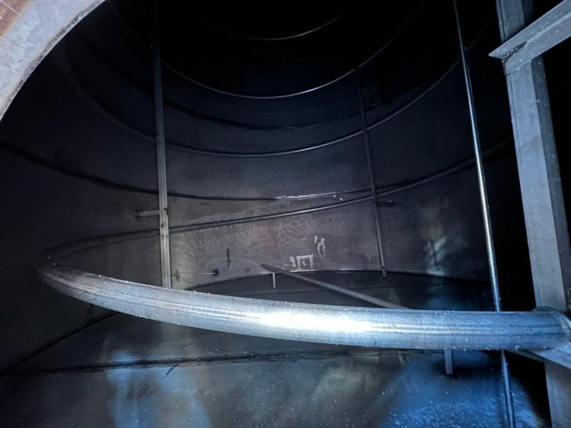 Vertical 316 stainless steel tank, 20,000 gal, 12' x 24', internal SS ...