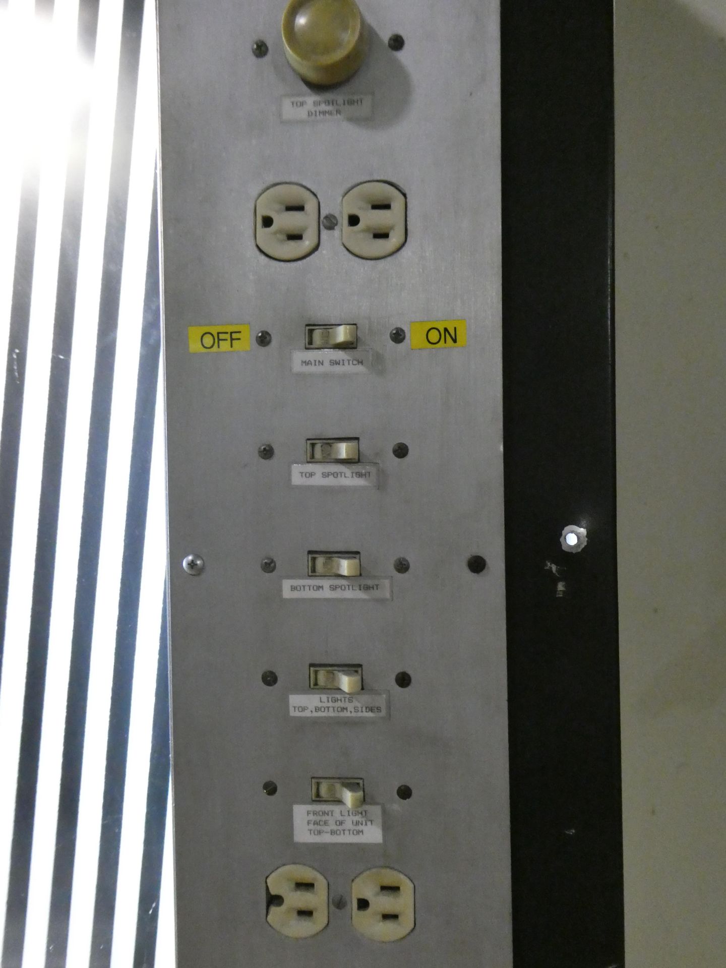 Inspection Light Box, 78"x 41" x 14"