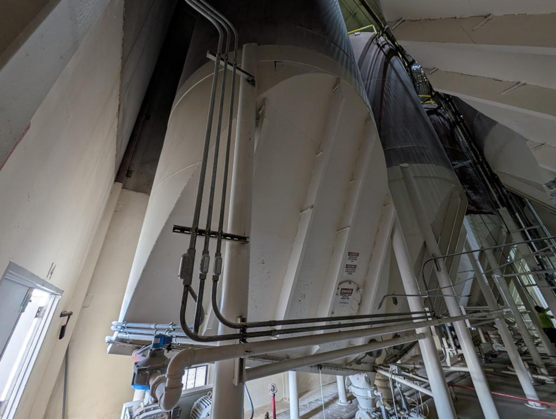 Flour silo, 12 ft. diameter x 32 ft. tall, slant bottom, 12 in ...