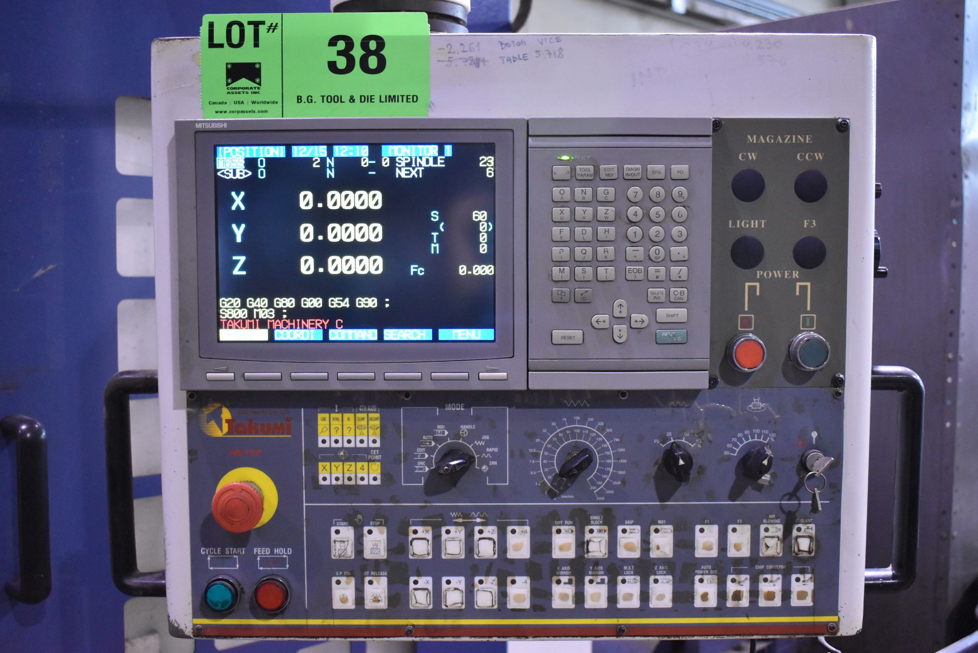 TAKUMI (2004) V11 CNC VERTICAL MACHINING CENTER WITH MITSUBISHI MELDAS ...