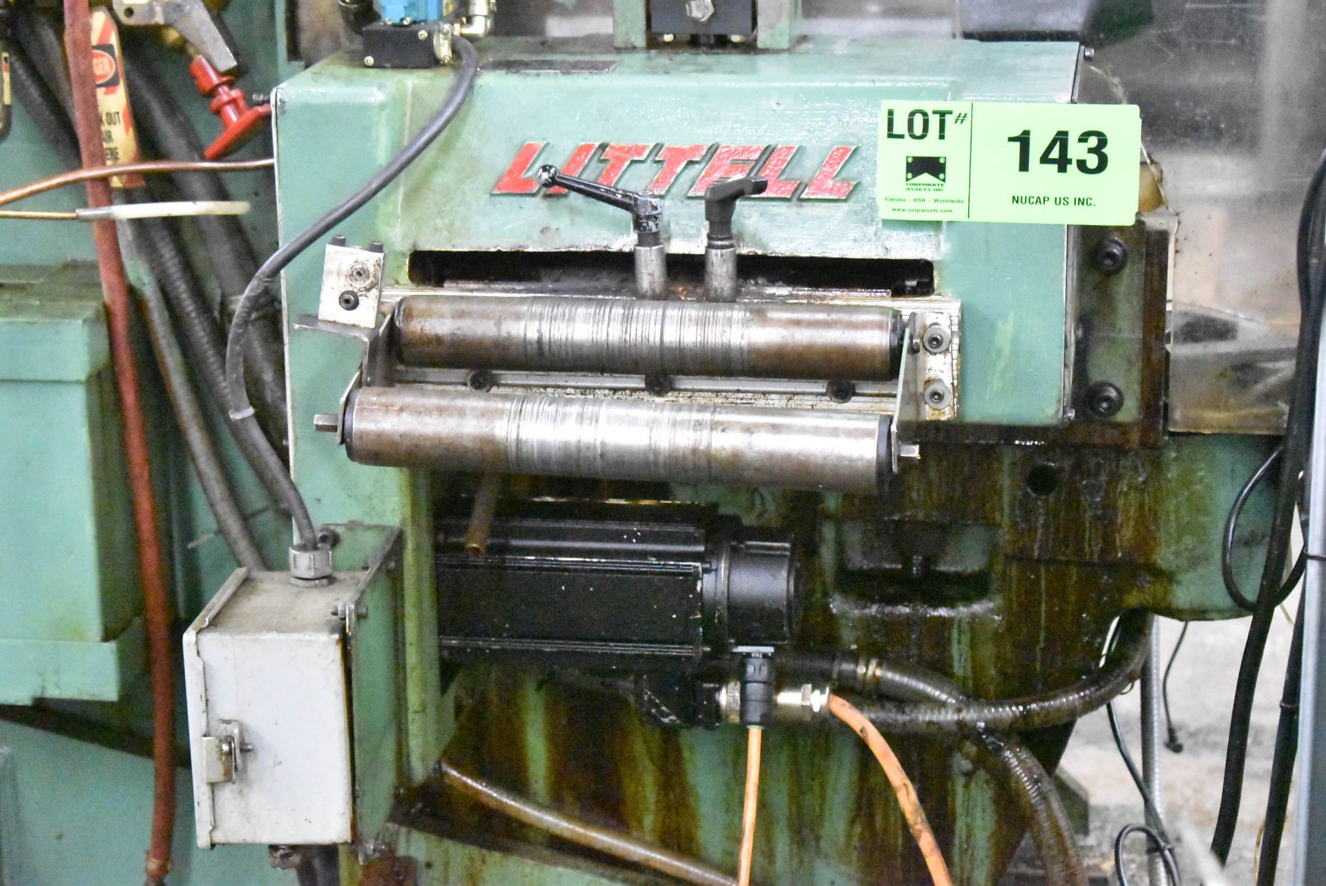 { Choice of lots: 137, 143 } LITTELL SPECTRA-FEED PRESS-MOUNTED SERVO ...
