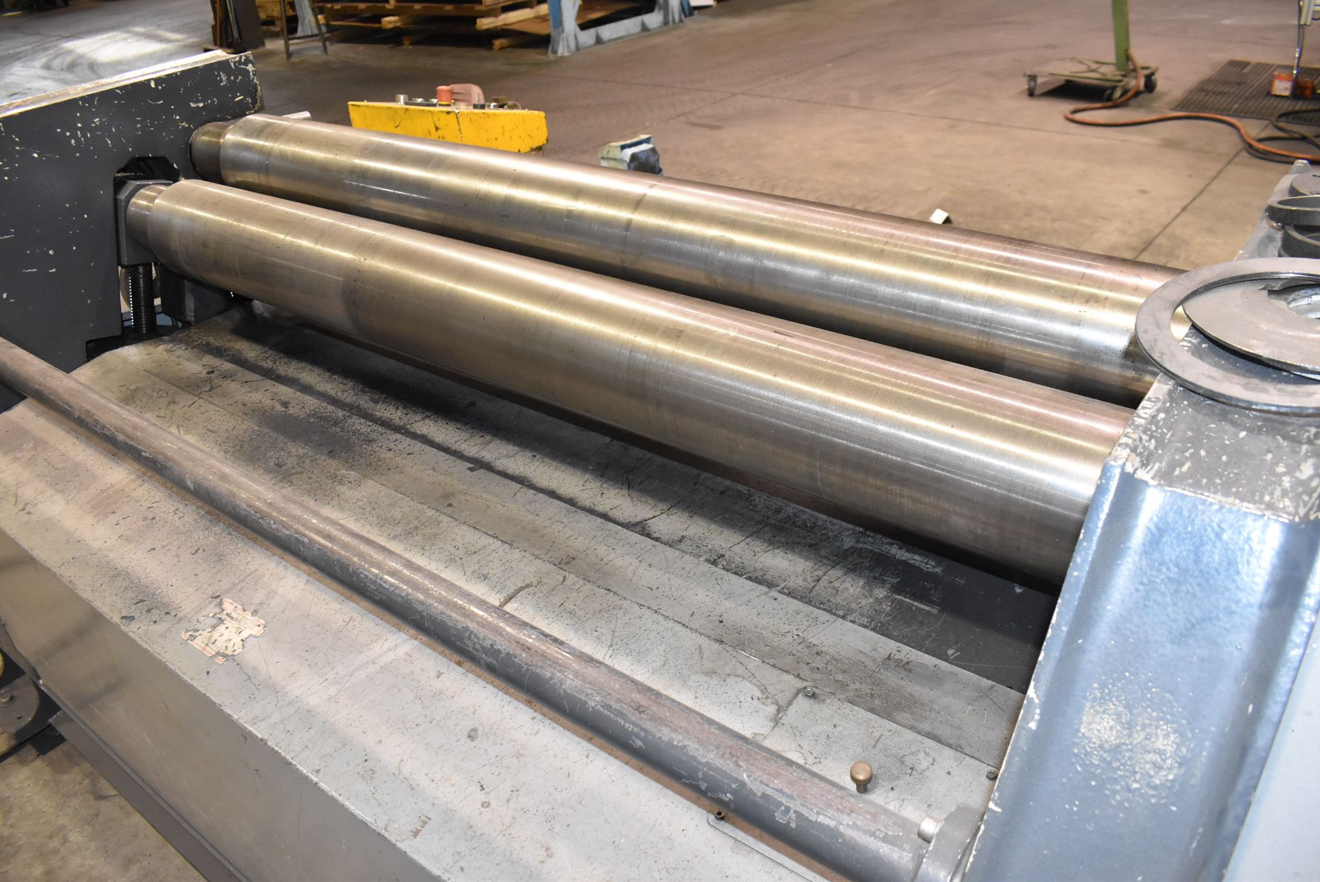 SAMPSON (2002) MRS560 ¼" THICK PLATE BENDING ROLLS WITH (3) 6.5" X 63 ...