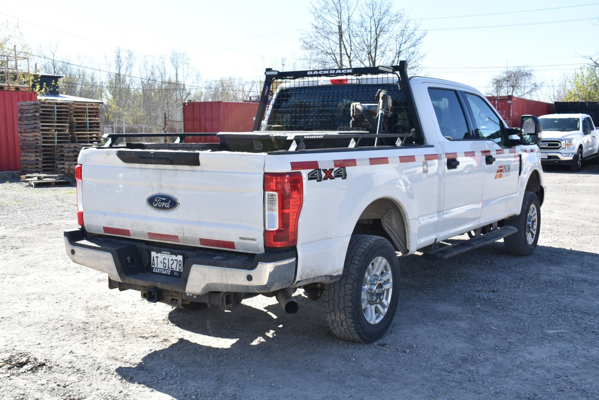 FORD (2017) F250 XLT SUPER DUTY CREW CAB PICKUP TRUCK WITH 6.2L 8 CYL ...