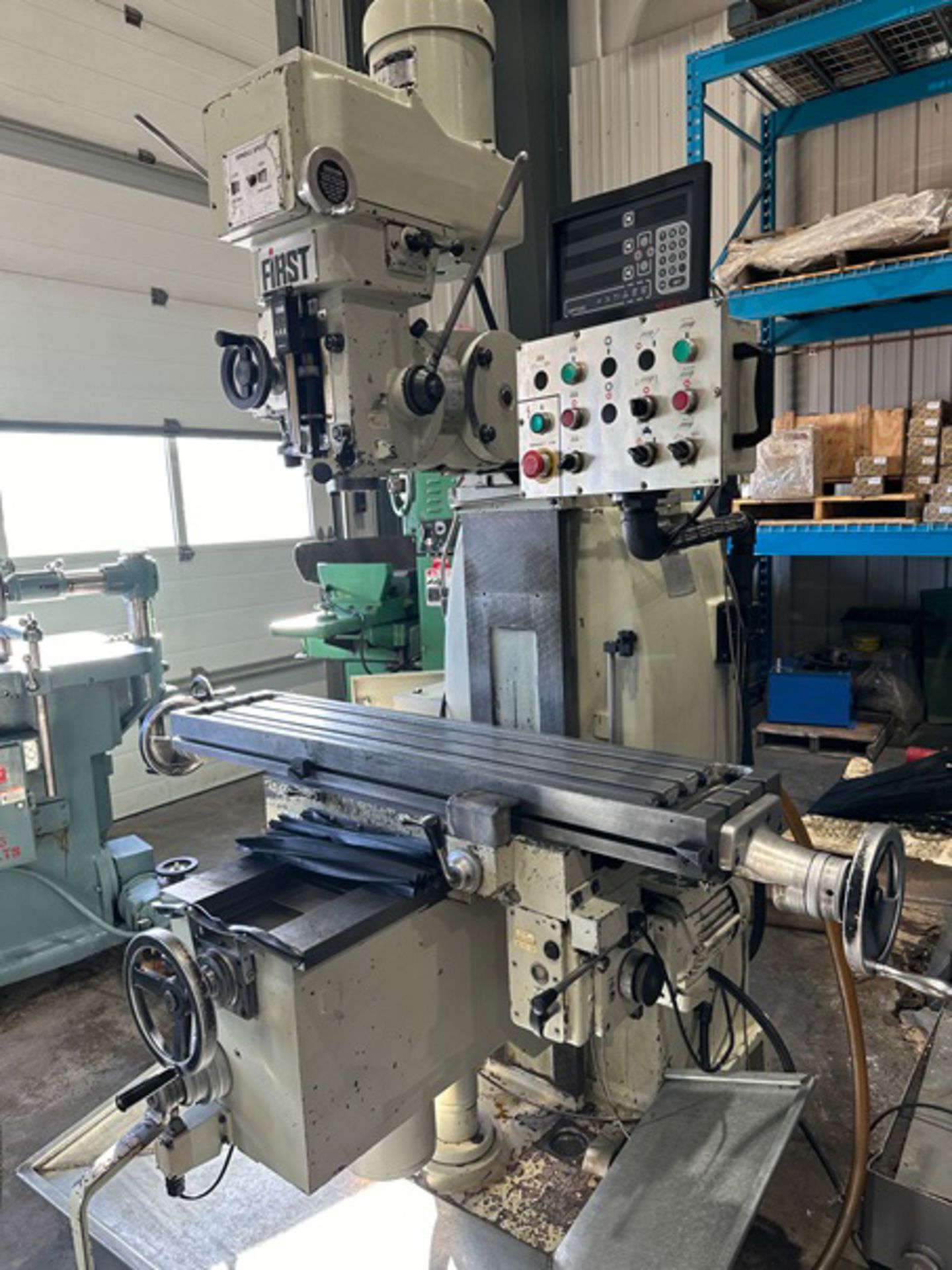 FIRST LC-20VSG VERTICAL MILLING MACHINE WITH 10"X51" TABLE, SPEEDS TO ...