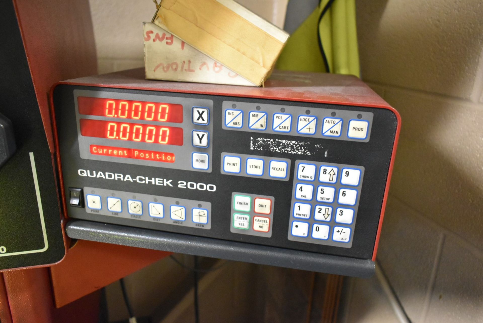 STARRETT SIGMA KB4000, OPTICAL COMPARATOR WITH 17" X 3" T-SLOT TABLE, 2 ...