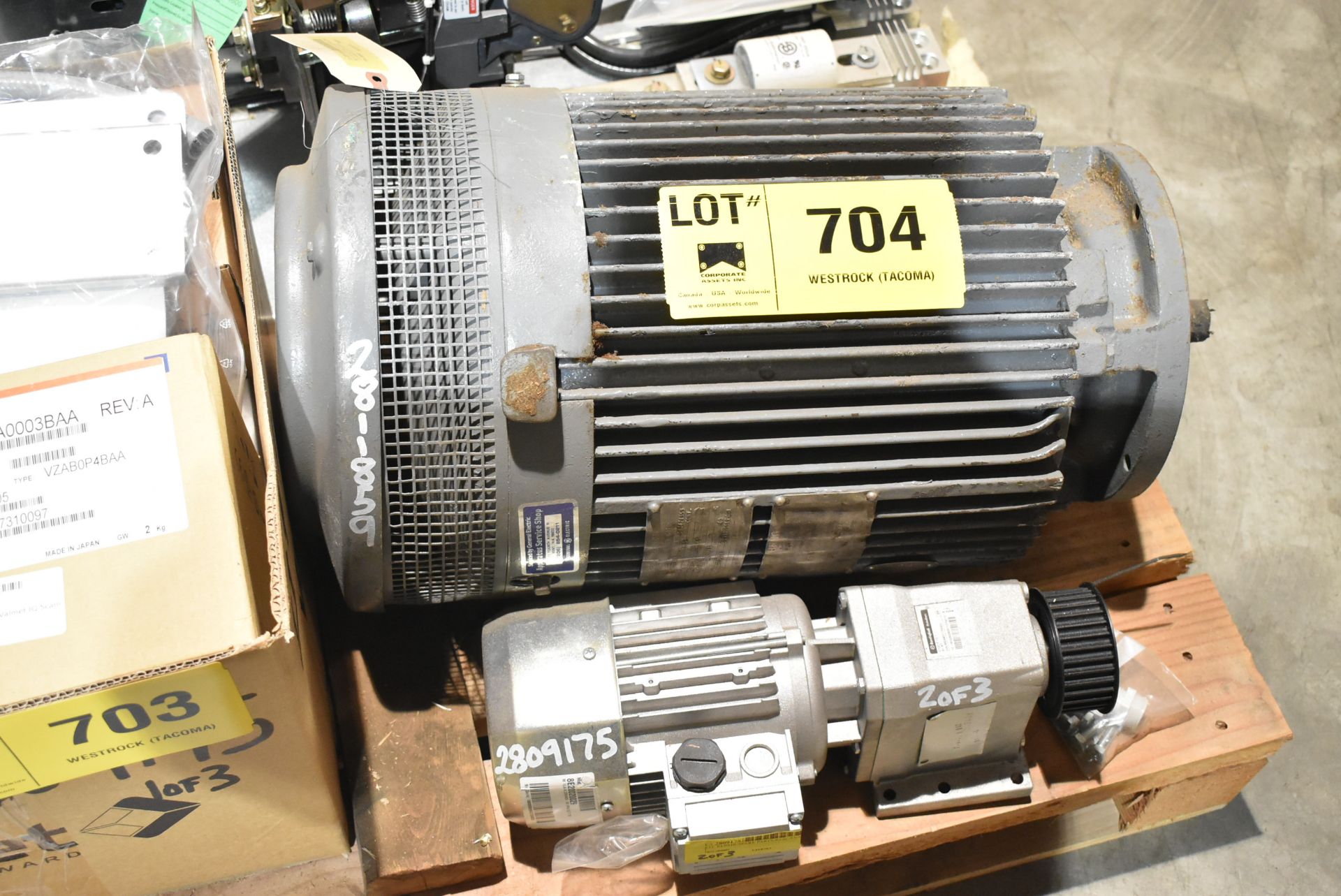 LOT/ GE 15 HP ELECTRIC MOTOR & BONFIGLIOLI IN-LINE MOTORIZED GEARBOX ...