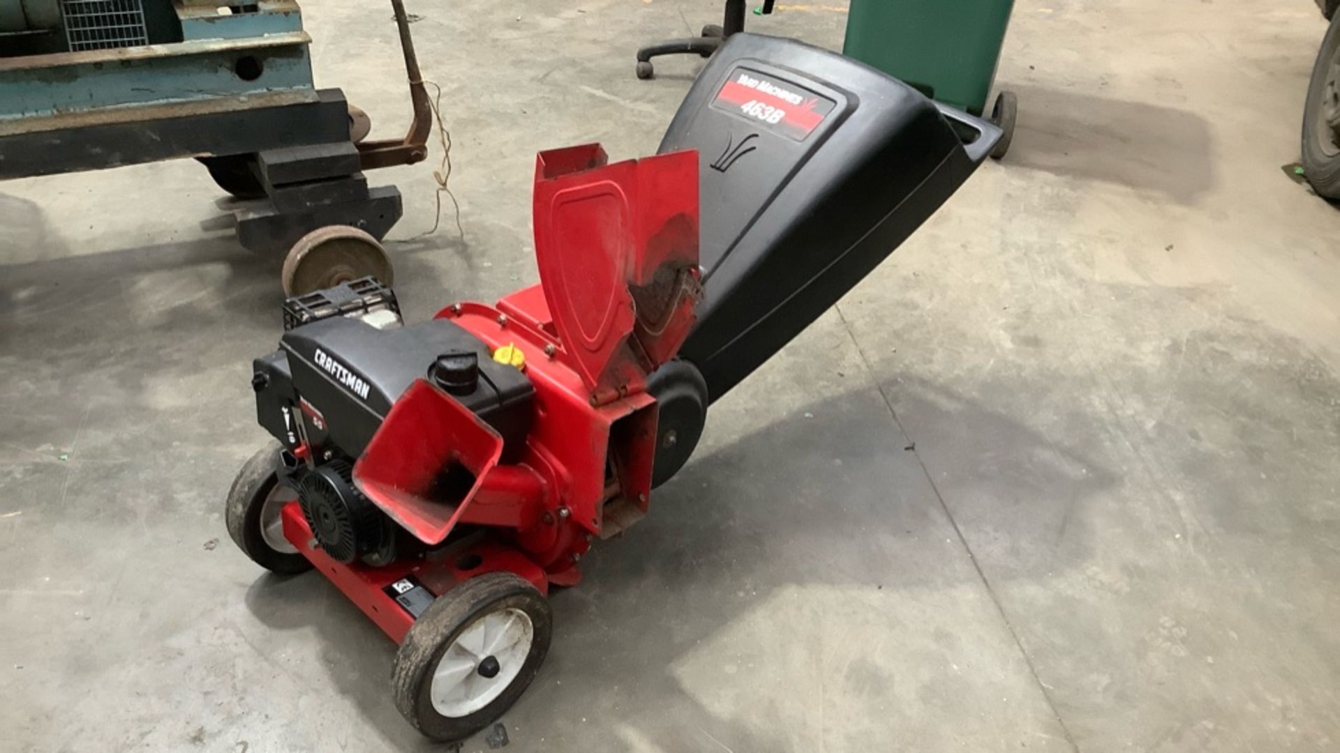 *DONCASTER* MTD CRAFTSMAN SMALL TREE SHREDDER, PETROL