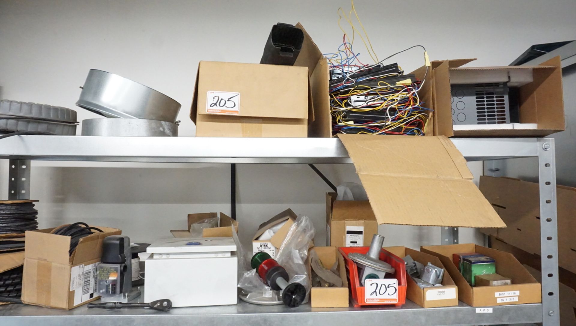 LOT - BALLASTS, ELECTRICAL BOXES, & FUSES