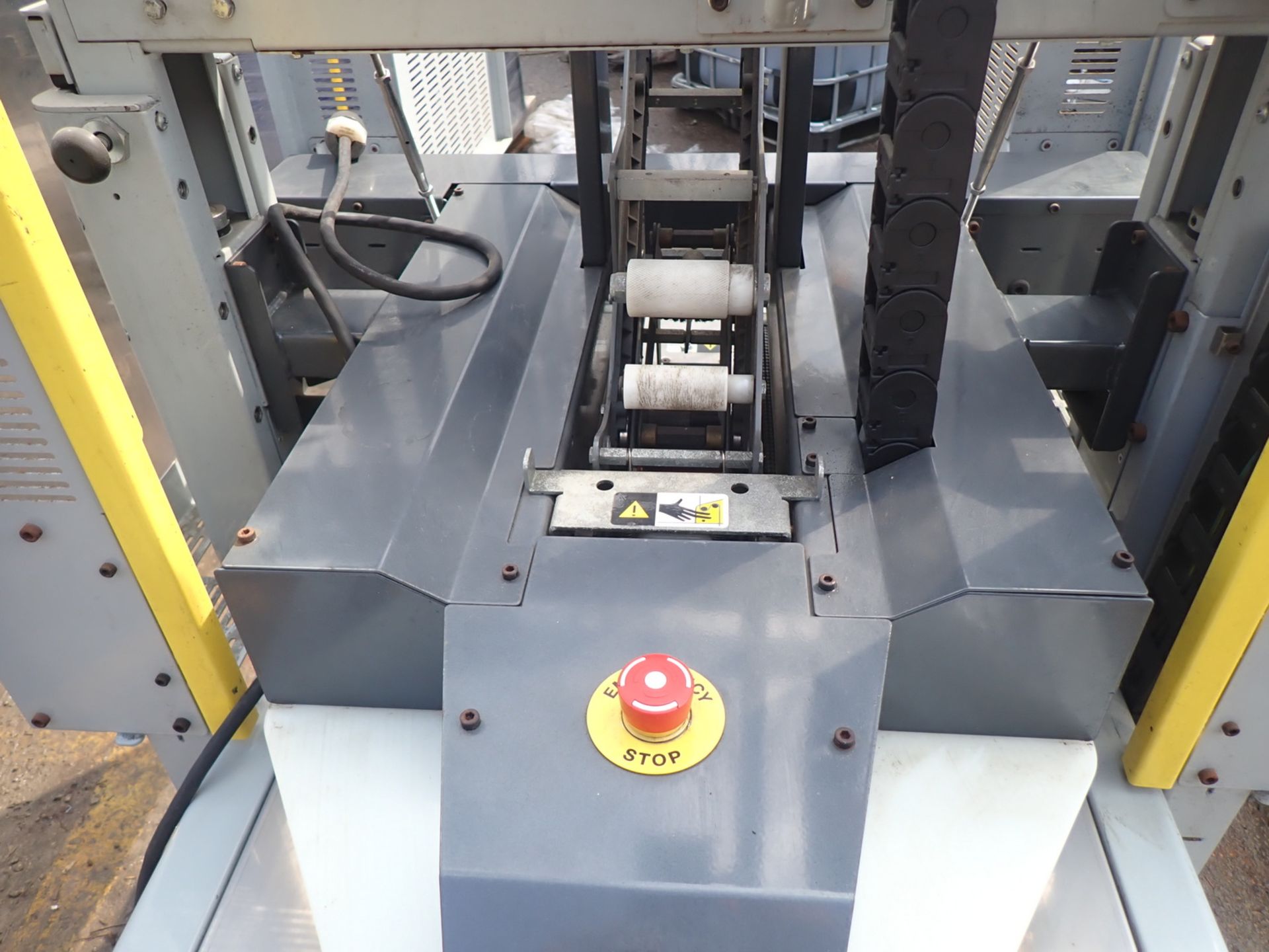 SEALED AIR MODEL RAPID FILL AUTOMATED VOID FILL & CASE SEALING MACHINE ...