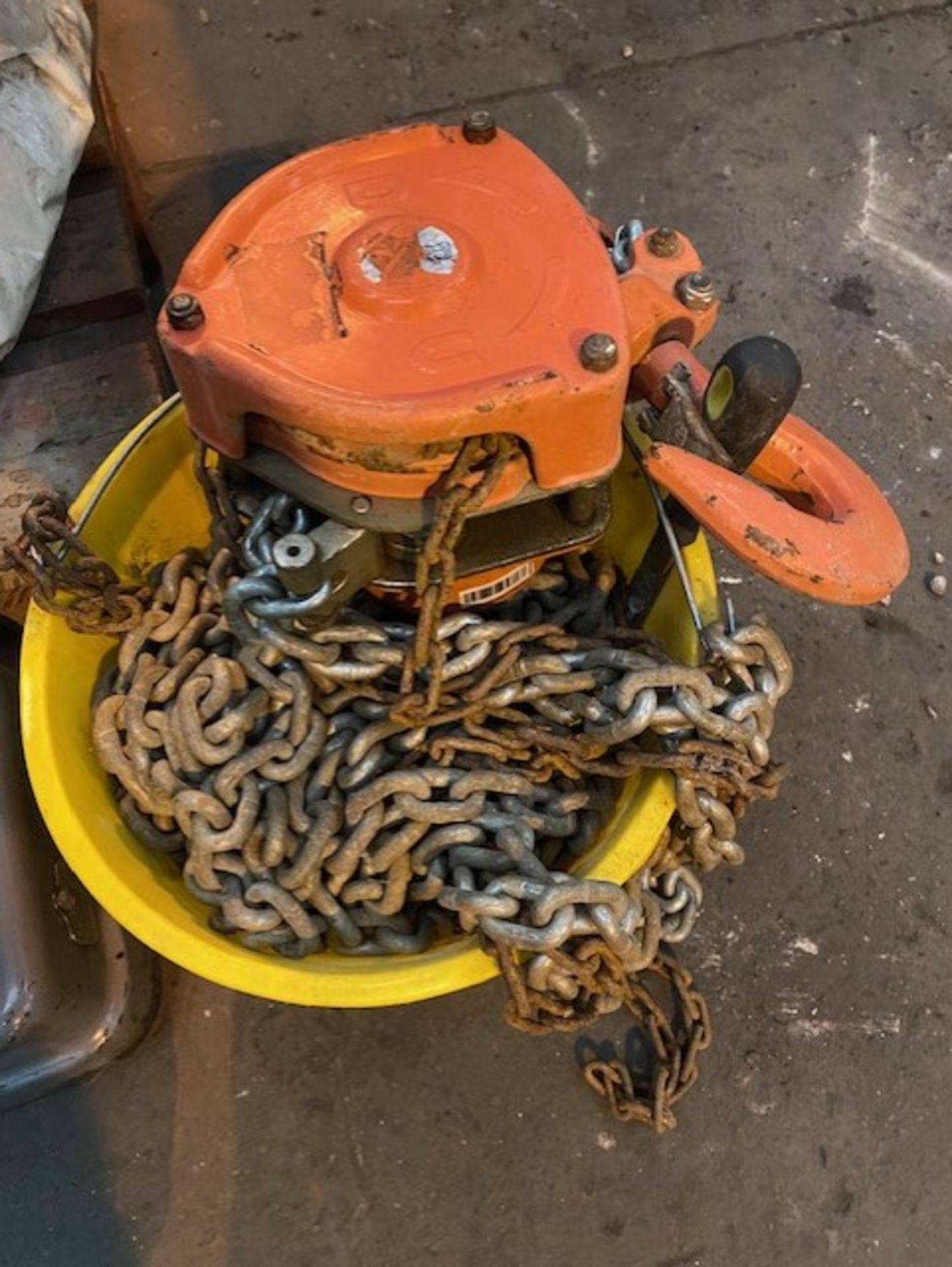 Block & Tackle , winch and chain