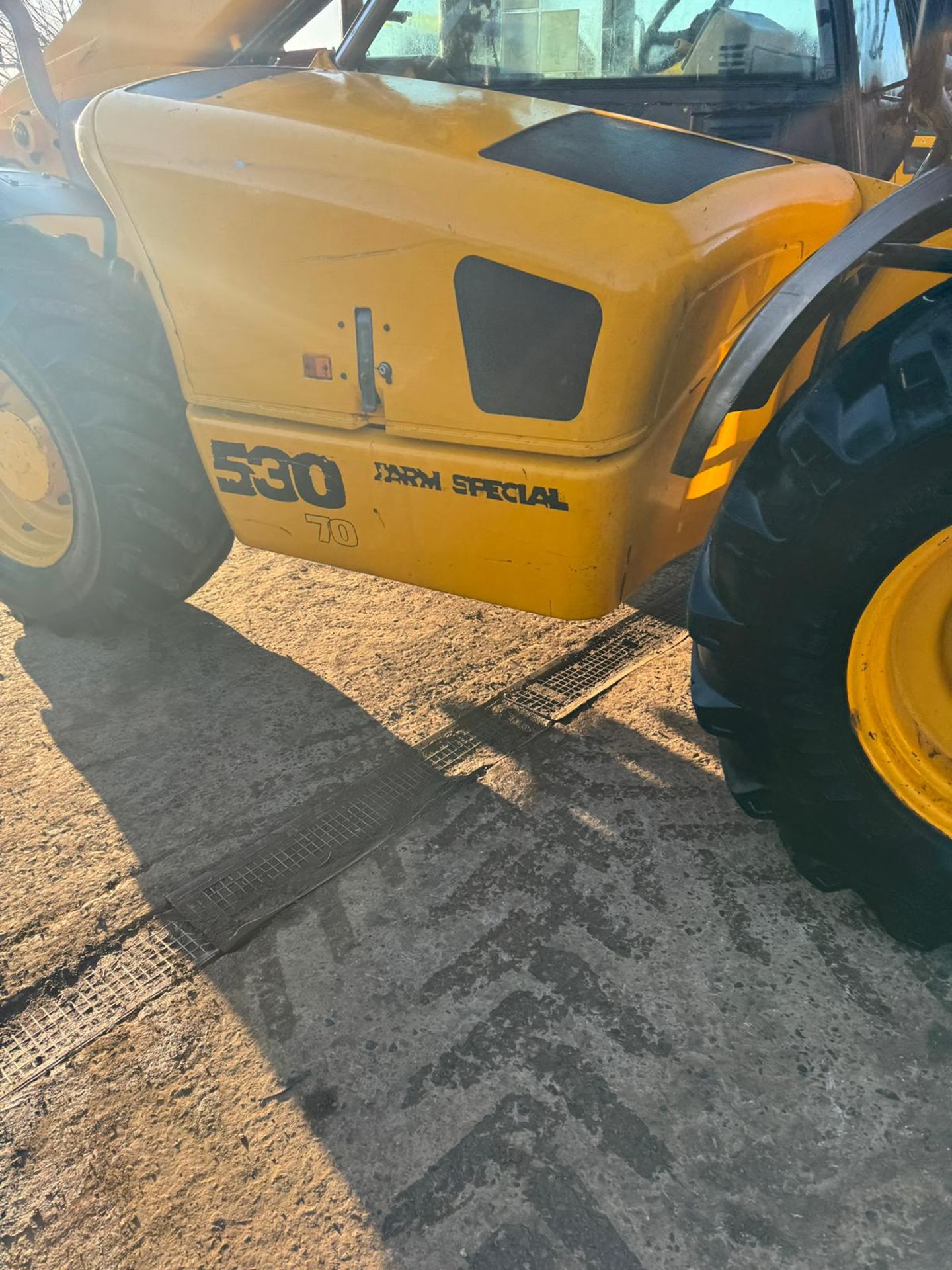 JCB 530-70 Farm Special TelehandlerCollection: SomersetLot Reference ...