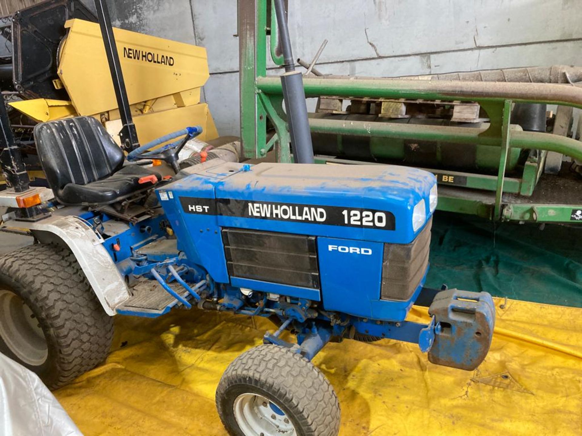 Ford 1220 Tractor.1,155 HoursCollection: SomersetLot Reference ...