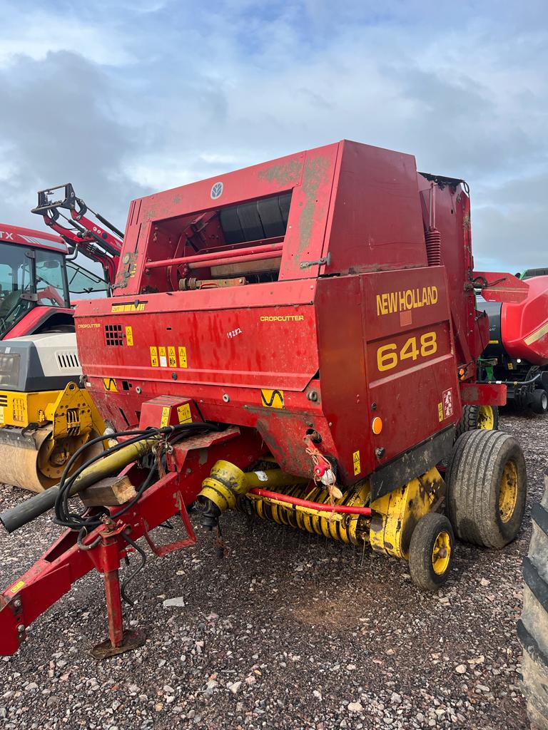 New Holland 648 Round Baler Collection: SomersetLot Reference ...