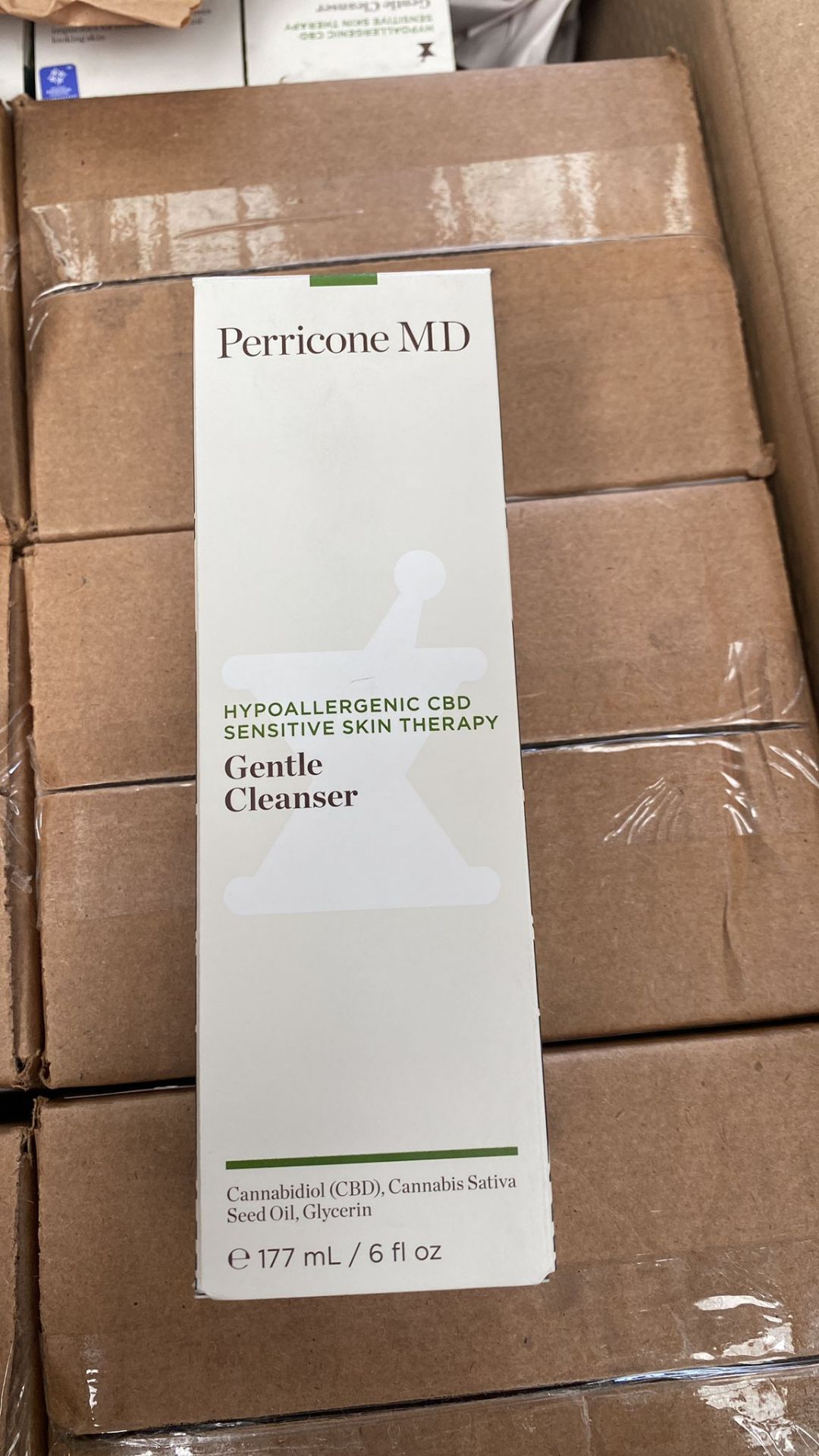 36 x Perricone MD HYPOALLERGENIC CBD SENSITIVE SKIN THERAPY GENTLE ...