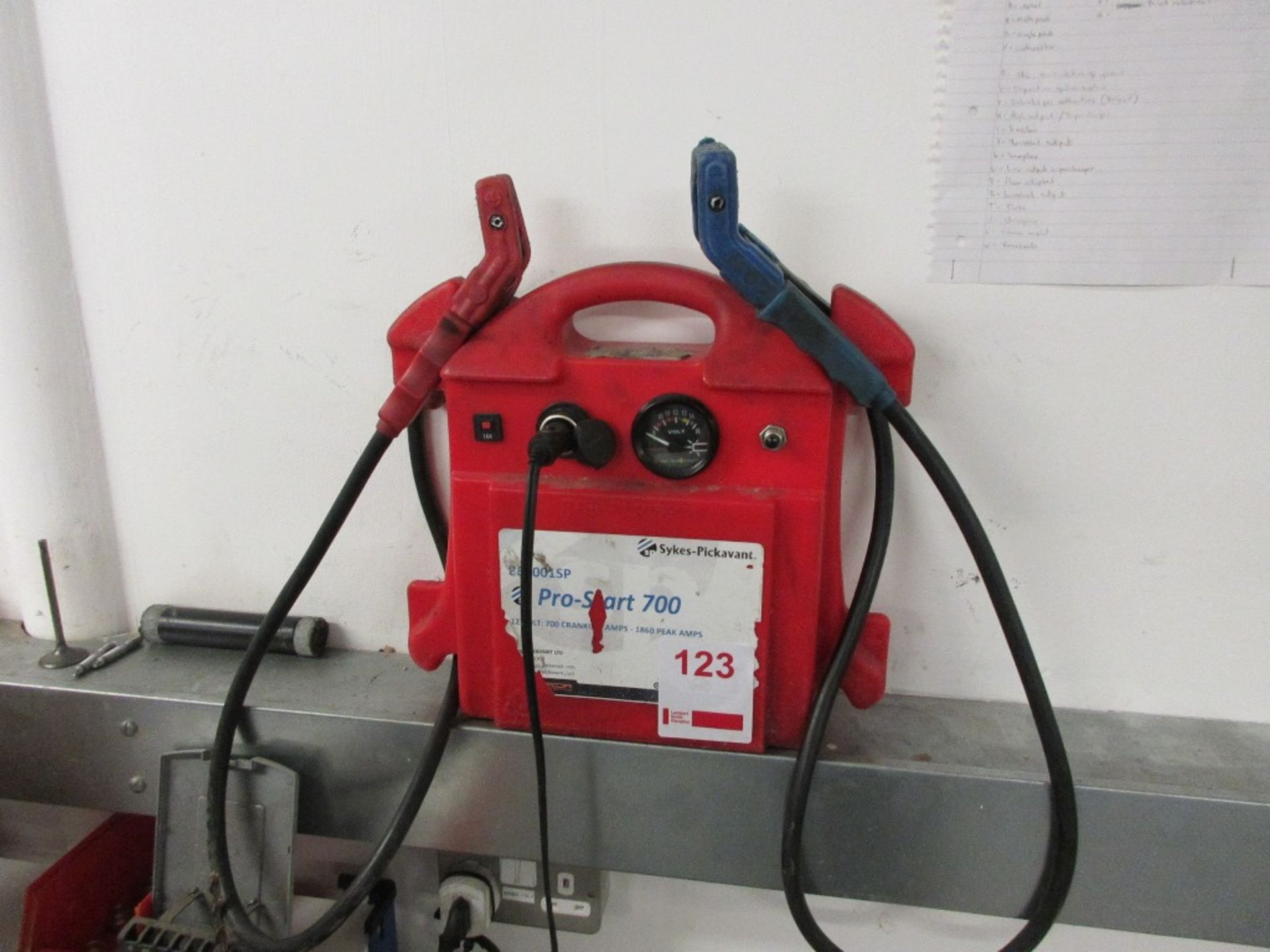 Sykes-Pickavant Pro-Start 700 12v charger with 12v-2A booster charger
