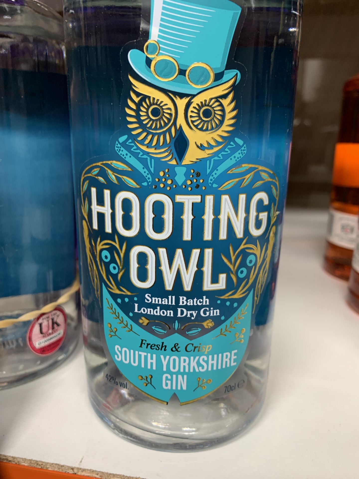 6 x bottles of Hooting Owl Gin including Parma Violet, Spiced ...