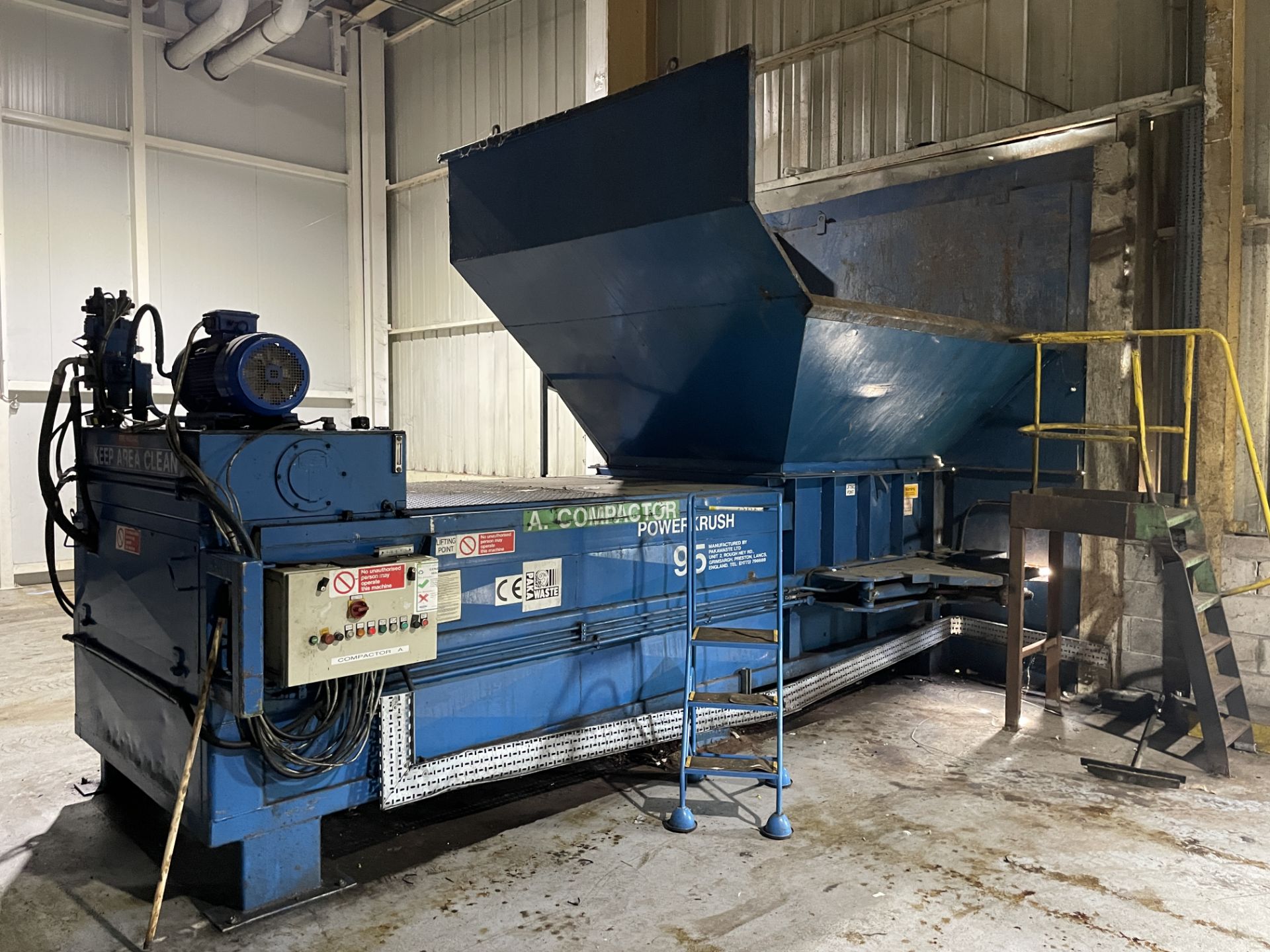 Paka Waste Compactor Powercrush 95, 5100 x 3500 x 3400mm