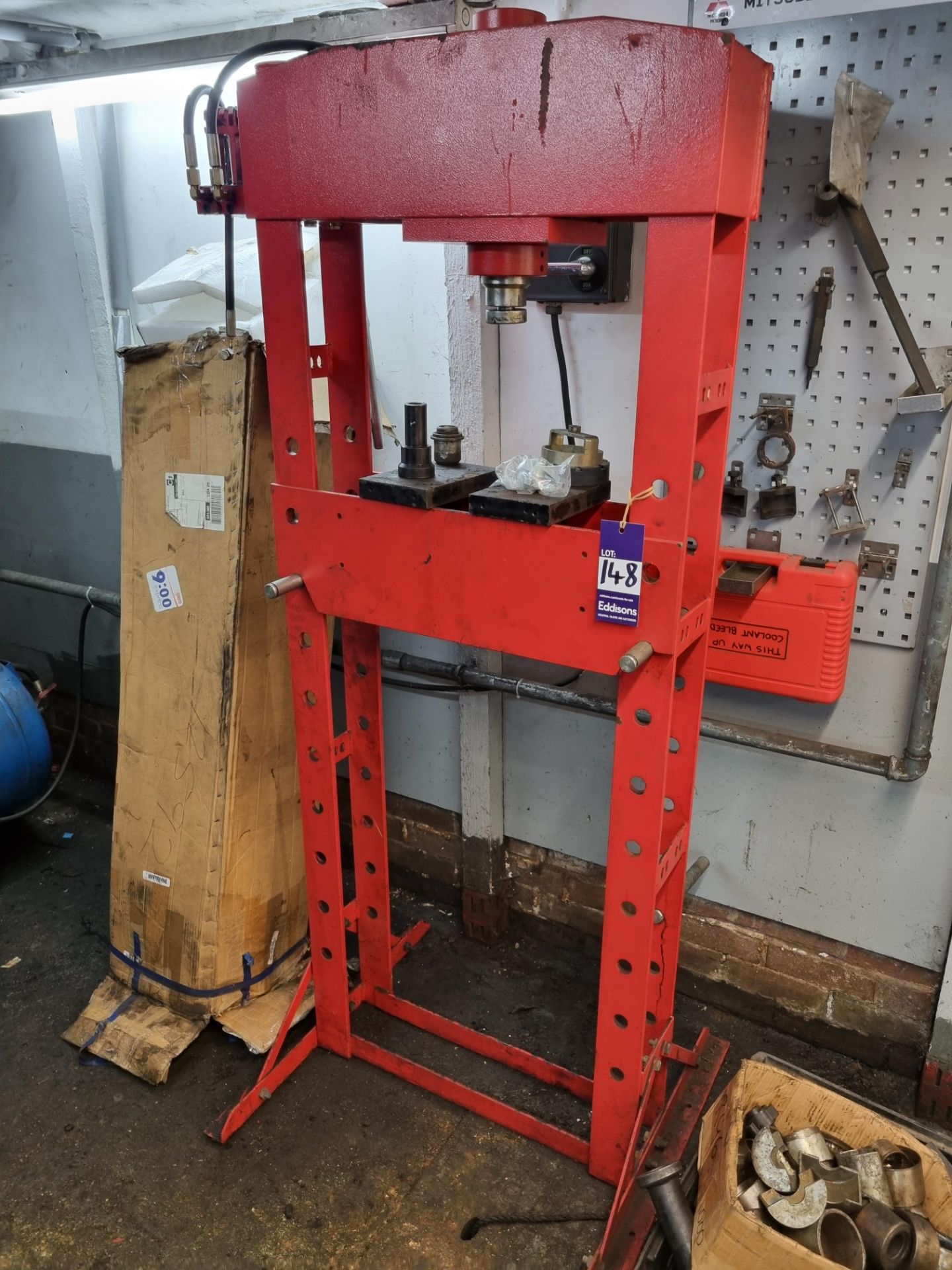 Sealey model YK30FV2 30T press
