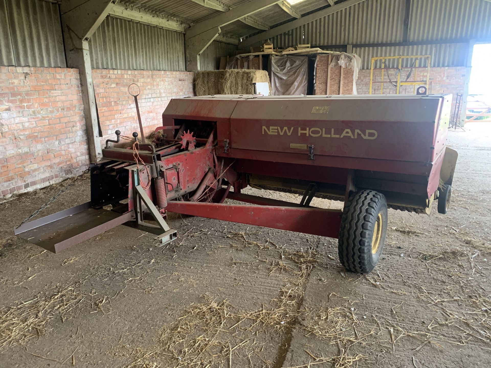 NO VAT New Holland 378 baler (sledge bracket to be removed if sold ...
