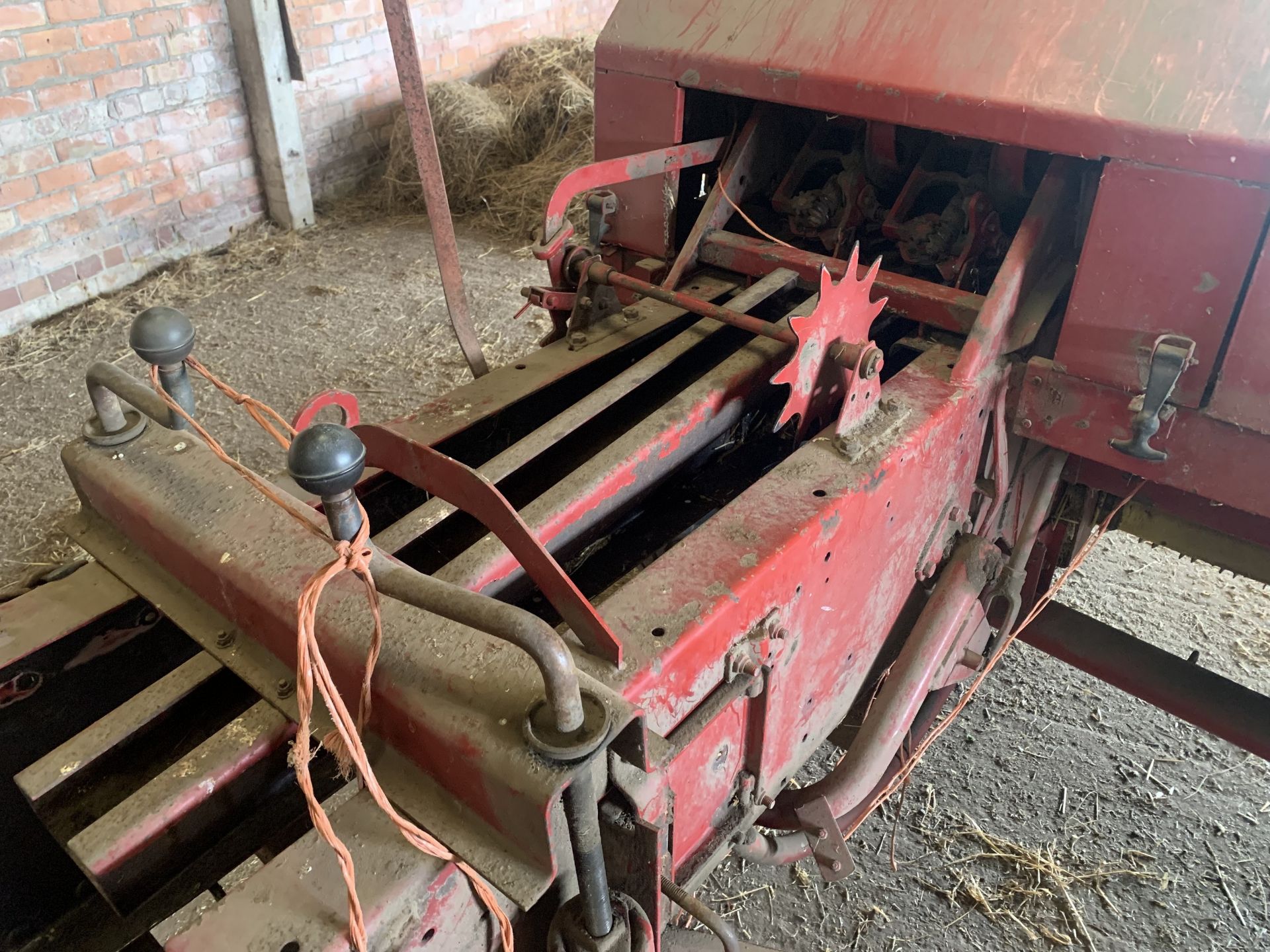 NO VAT New Holland 378 baler (sledge bracket to be removed if sold ...