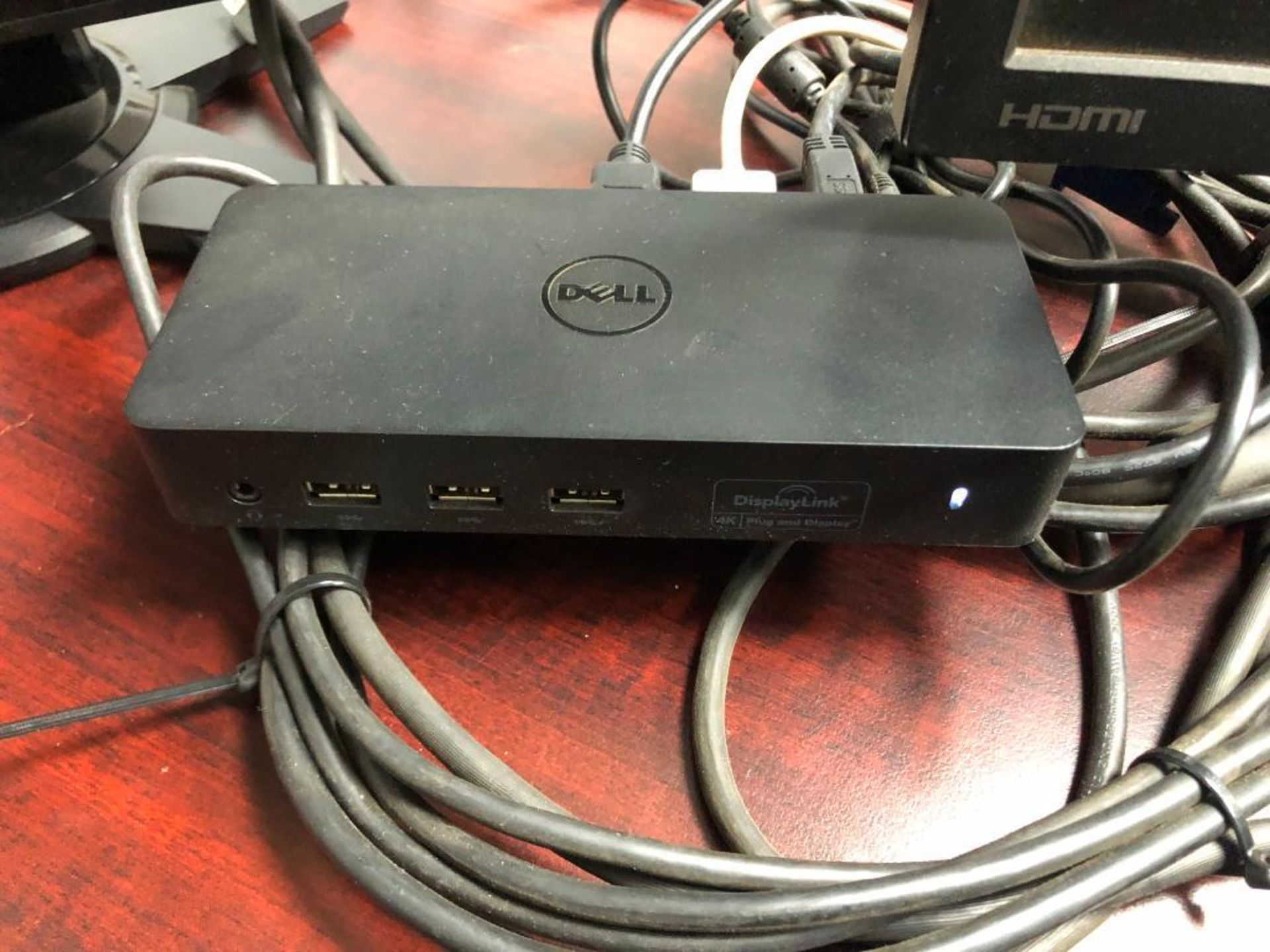 Dell DisplayLink Dock w. (2) Monitors, (2) Keyboards, Mouse and Fan