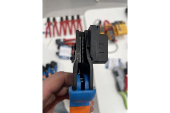 TE Ergocrimp crimping tool with 5-1579001-1/A crimp tool die