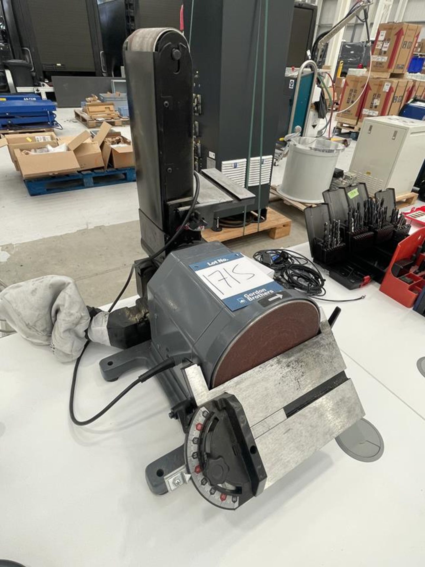 SIP, 4x8" belt/disc sander, bench top, Serial No. P0058045 (DOM: 2021)